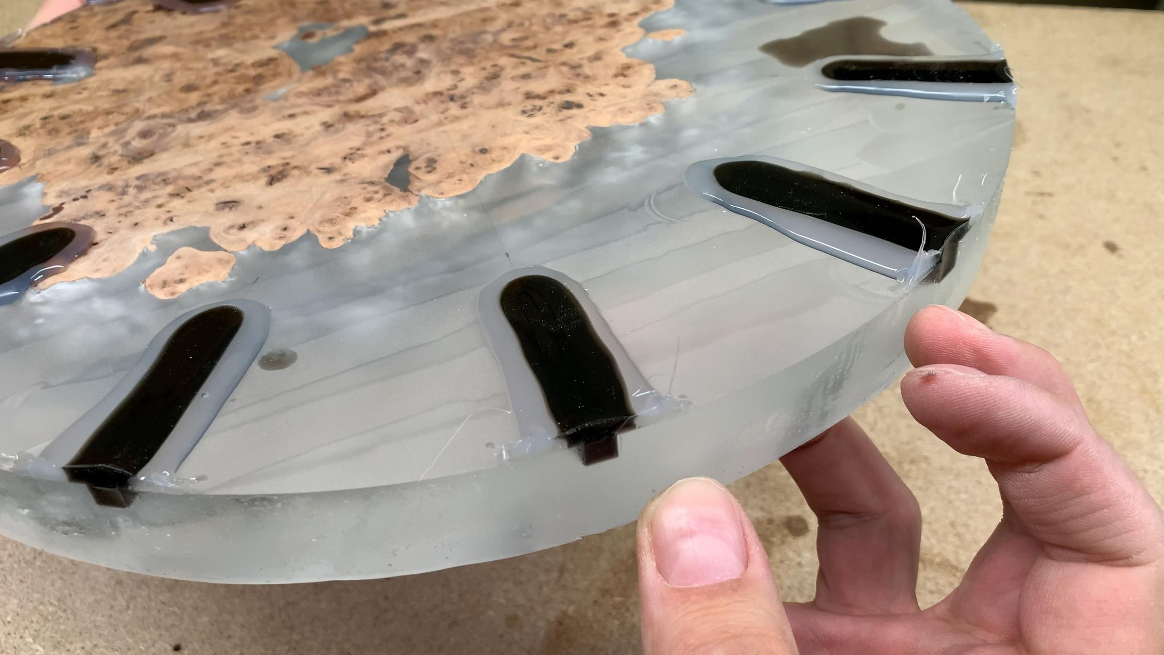 Frosted Epoxy Resin Clock : 20 Steps (with Pictures) - Instructables