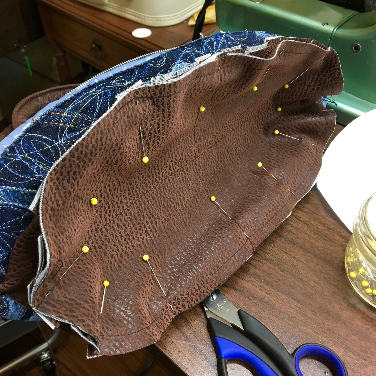 Super Strong Bowler-Style Bag : 12 Steps (with Pictures) - Instructables