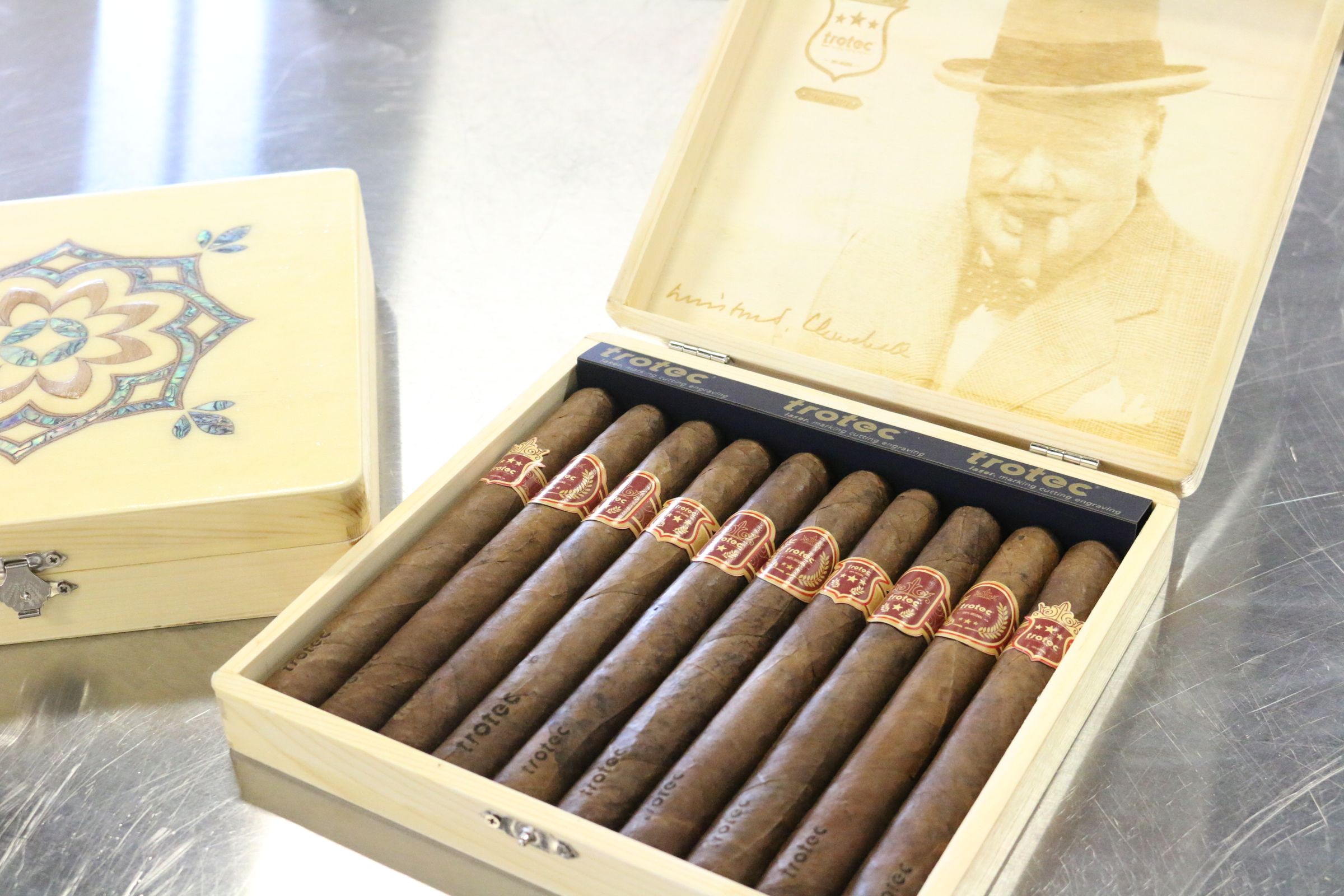 Laser Engraved Cigar Boxes With Wood Inlay : 13 Steps (with Pictures ...