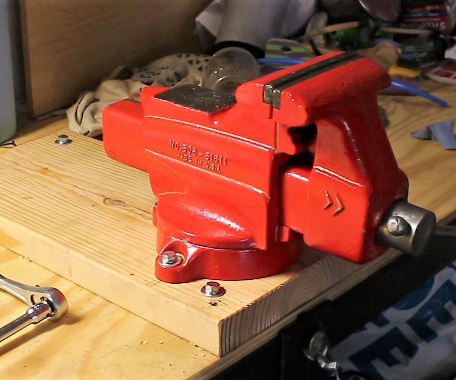modular bench tool mount DIY Project - Step-by-Step DIY Project ...