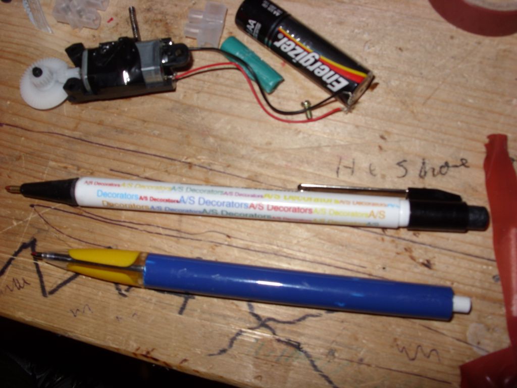 BIC BB Pen Gun Second Edition : 7 Steps - Instructables