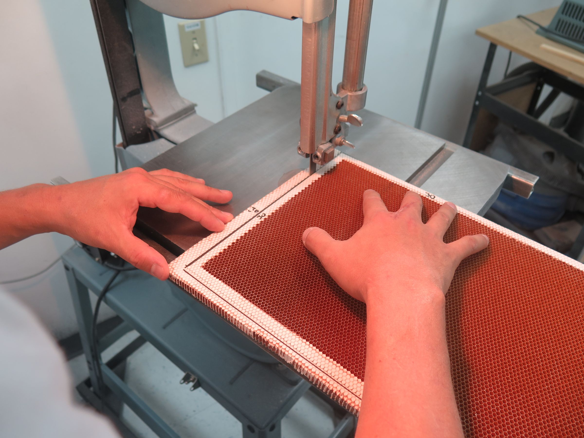 Carbon Fiber Aircraft Flap : 98 Steps (with Pictures) - Instructables