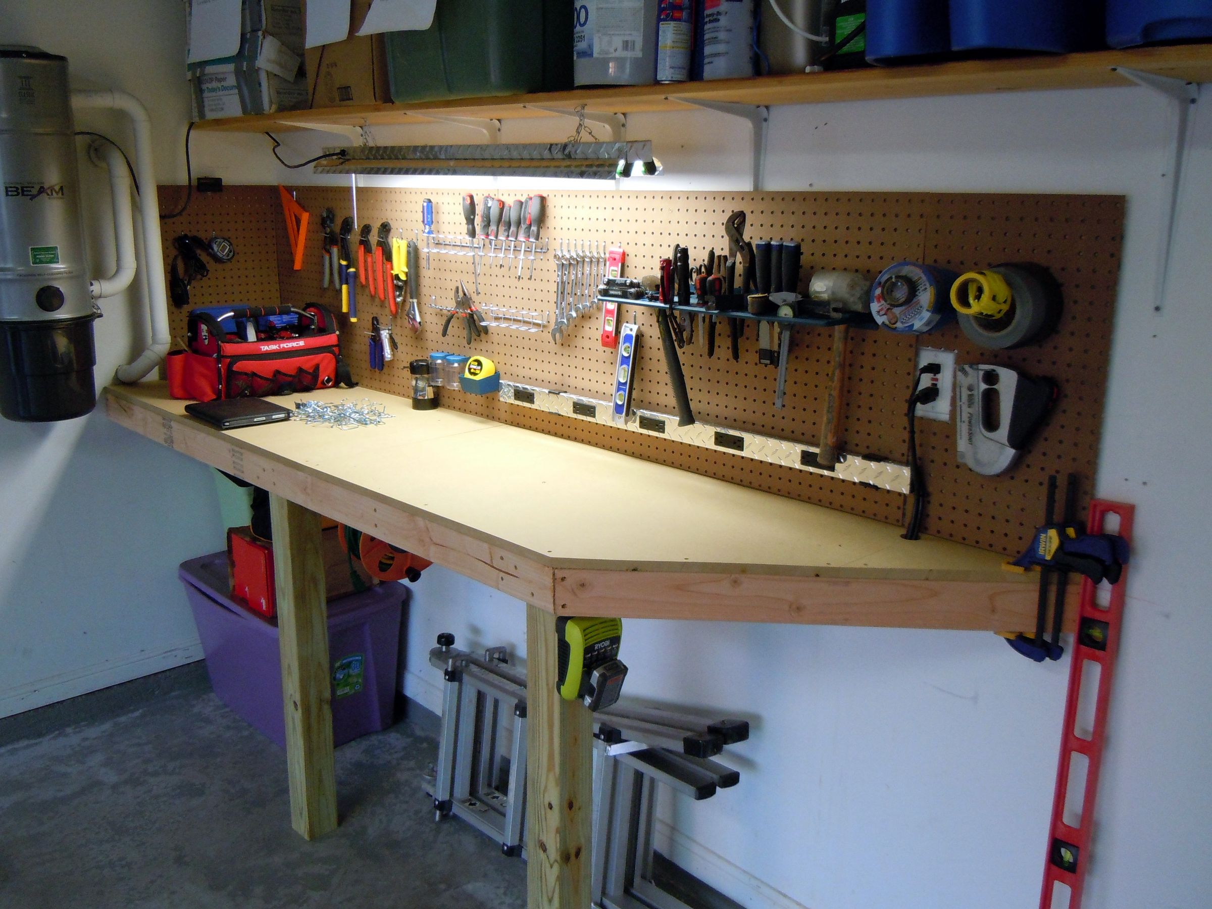 Custom Garage Workbench : 5 Steps - Instructables