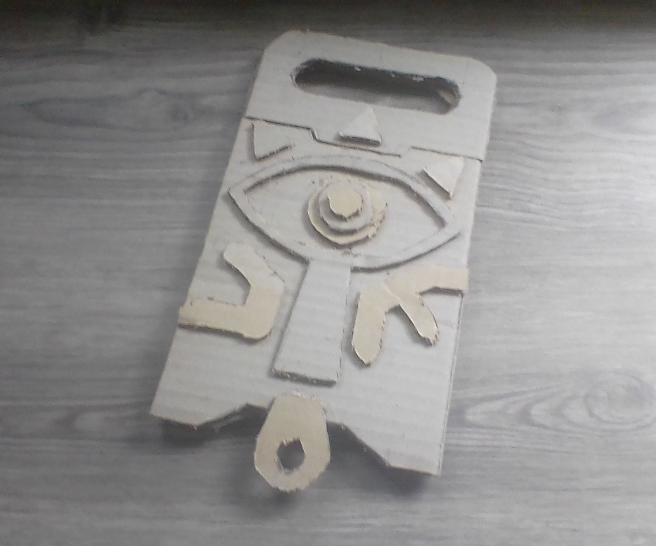 Cardboard Sheikah Slate : 9 Steps - Instructables