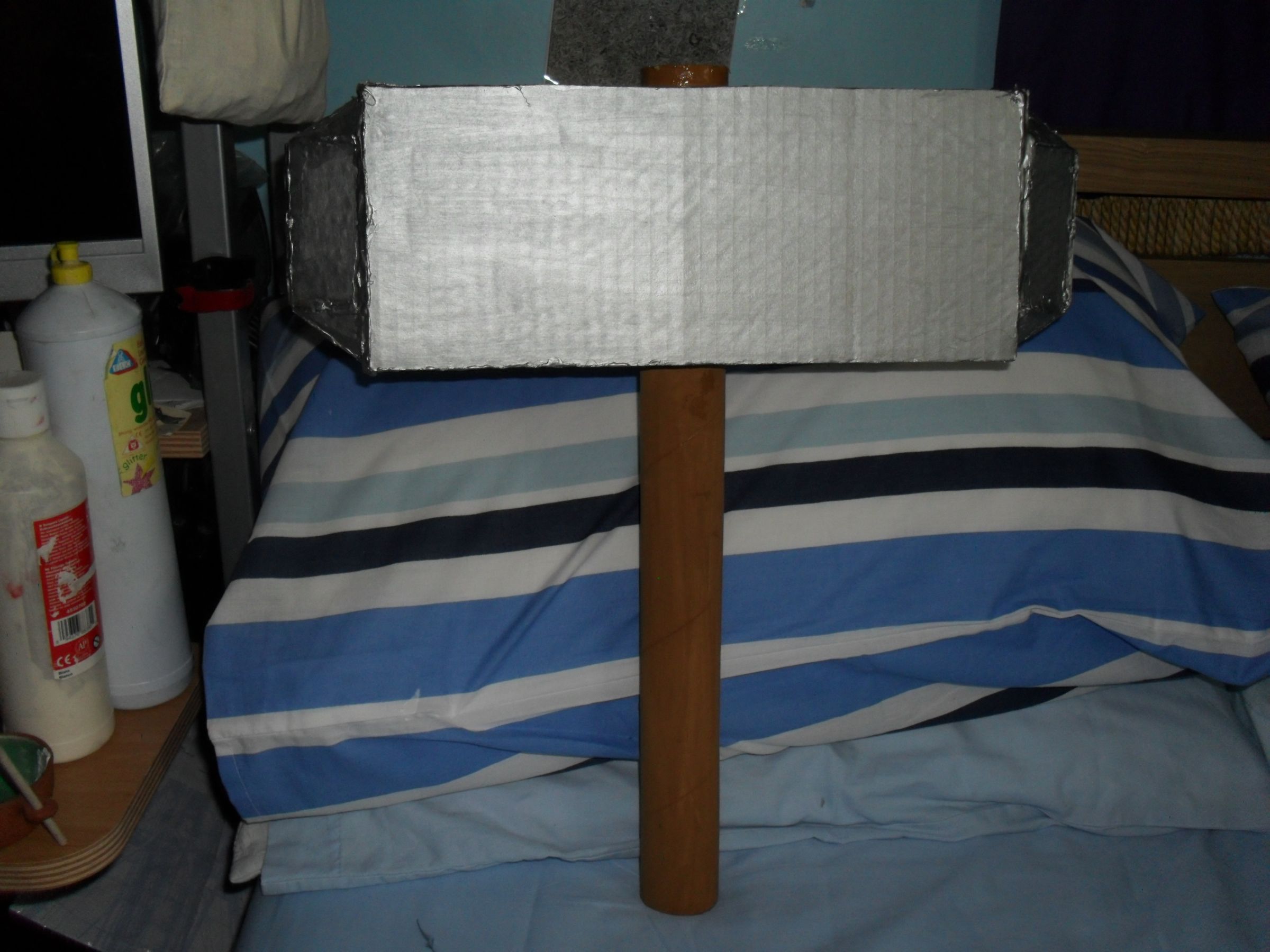 Cardboard Props: How to Make a Viking Hammer / Thors Hammer- Mjolnir ...