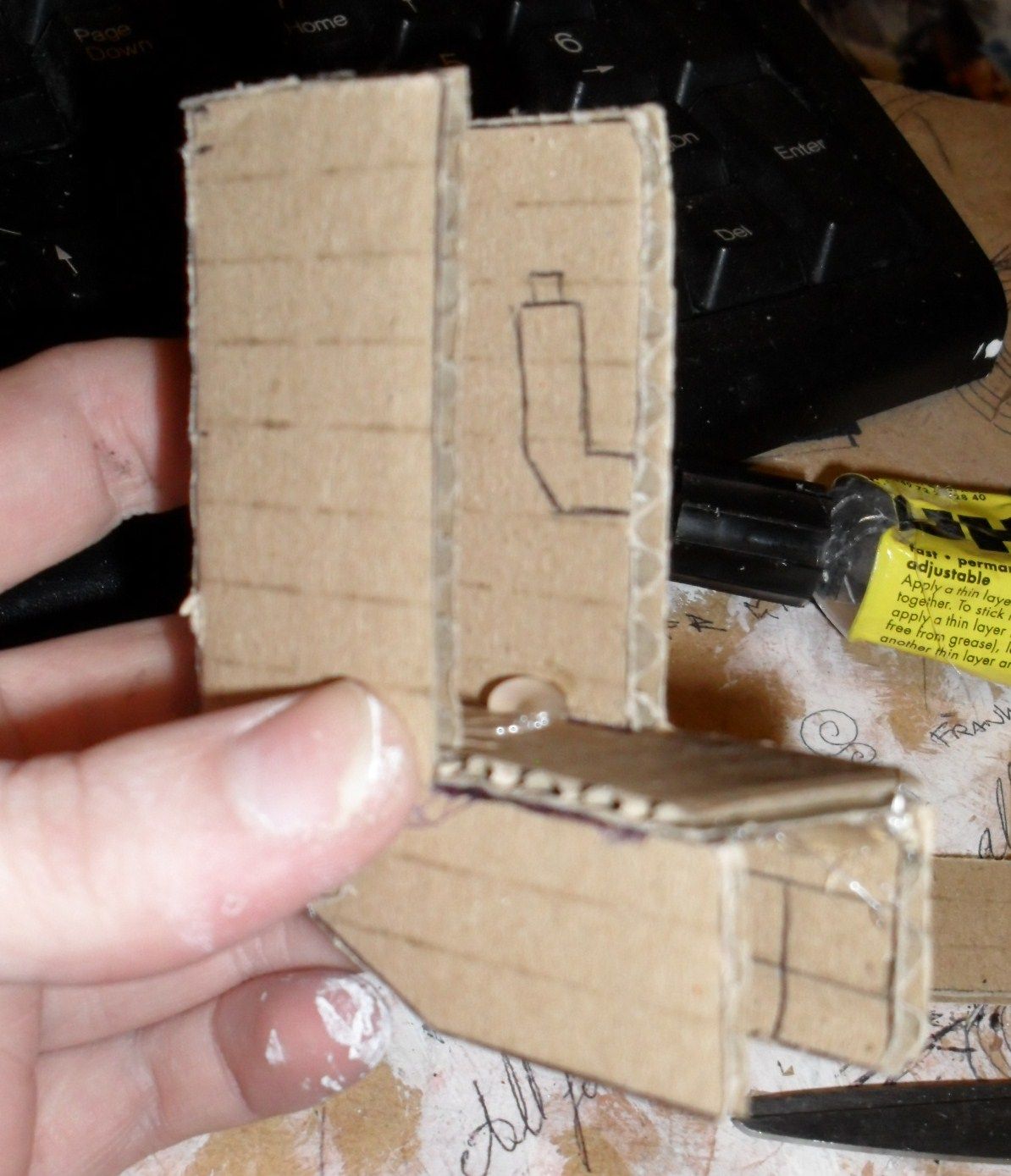 Cardboard Props: Inhaler : 5 Steps - Instructables