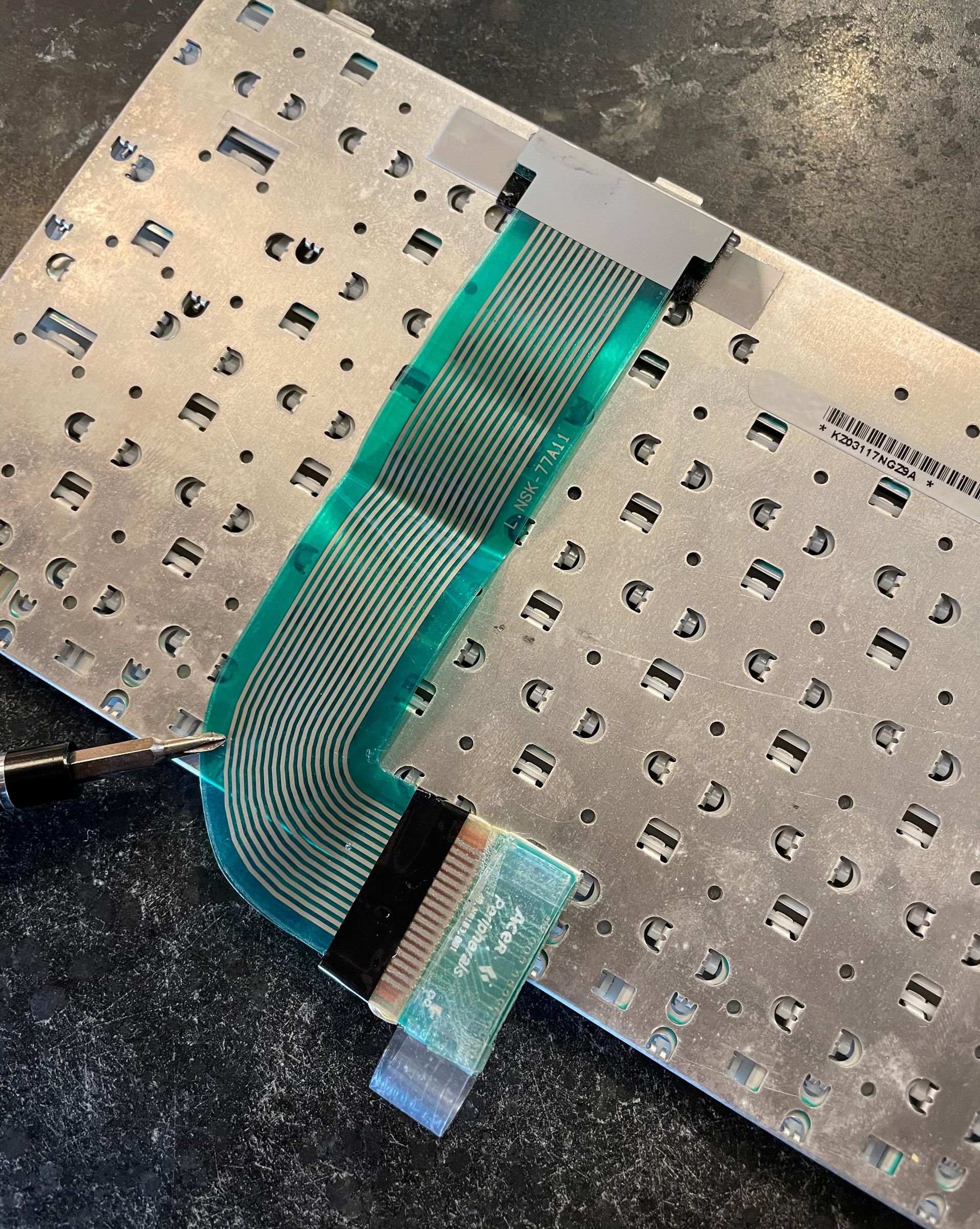 How to Make a USB Laptop Keyboard Controller : 23 Steps - Instructables