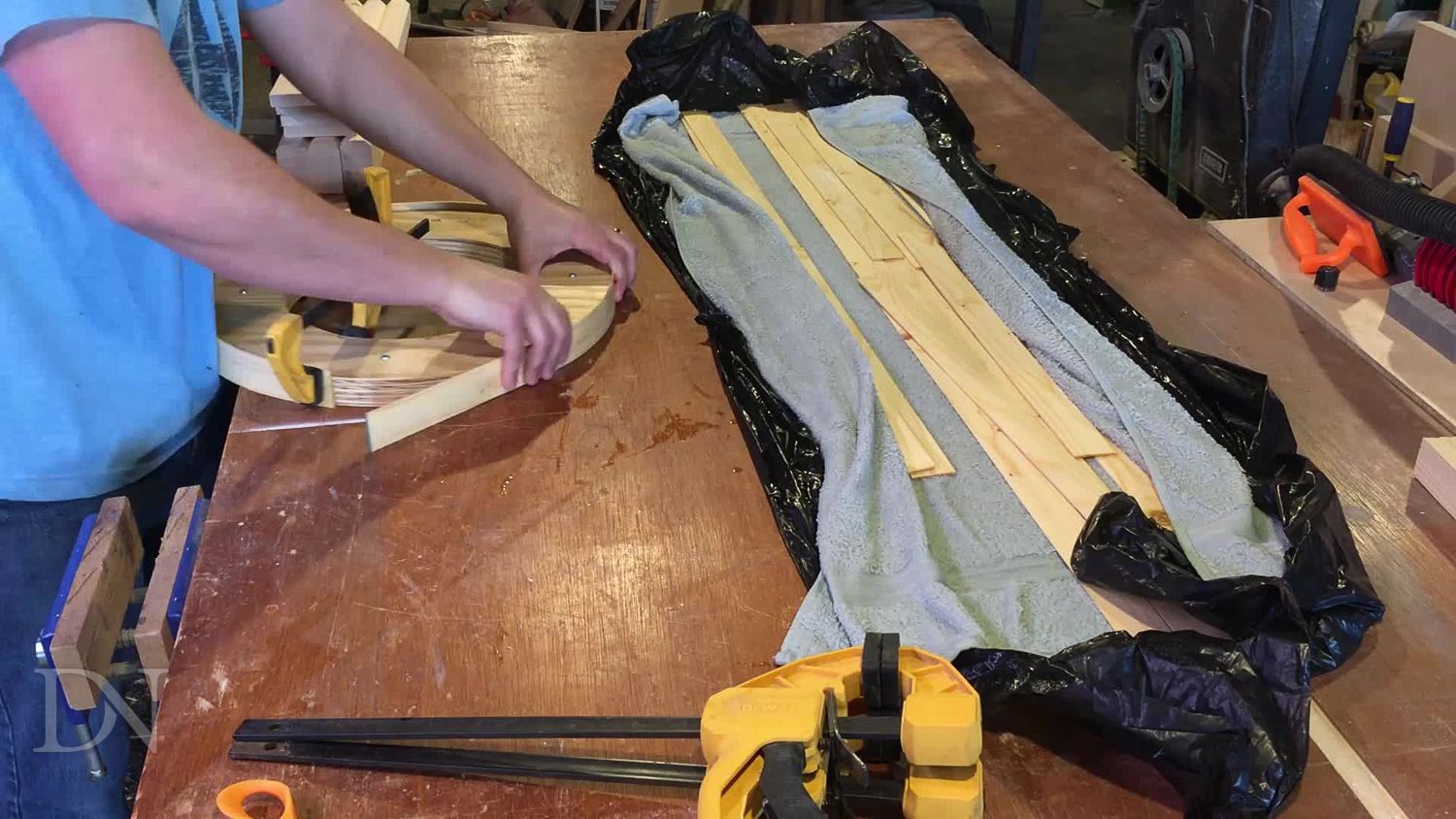 Modern Shop Stool From Two 2×4s : 18 Steps (with Pictures) - Instructables