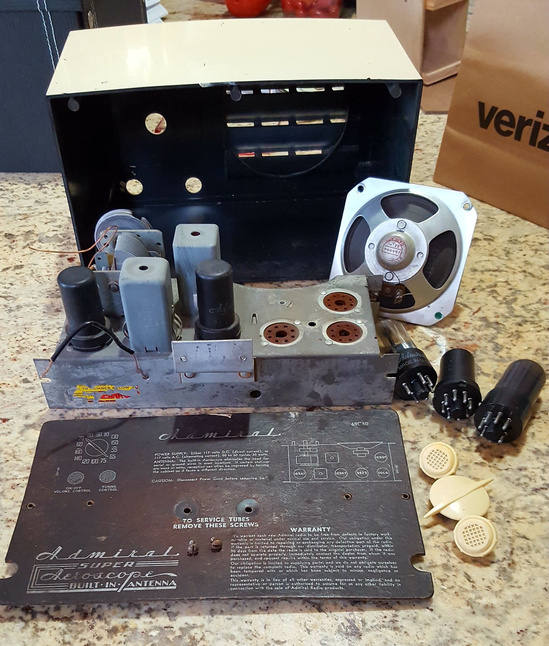 Easiest Vintage Radio Bluetooth Conversion : 5 Steps (with Pictures ...
