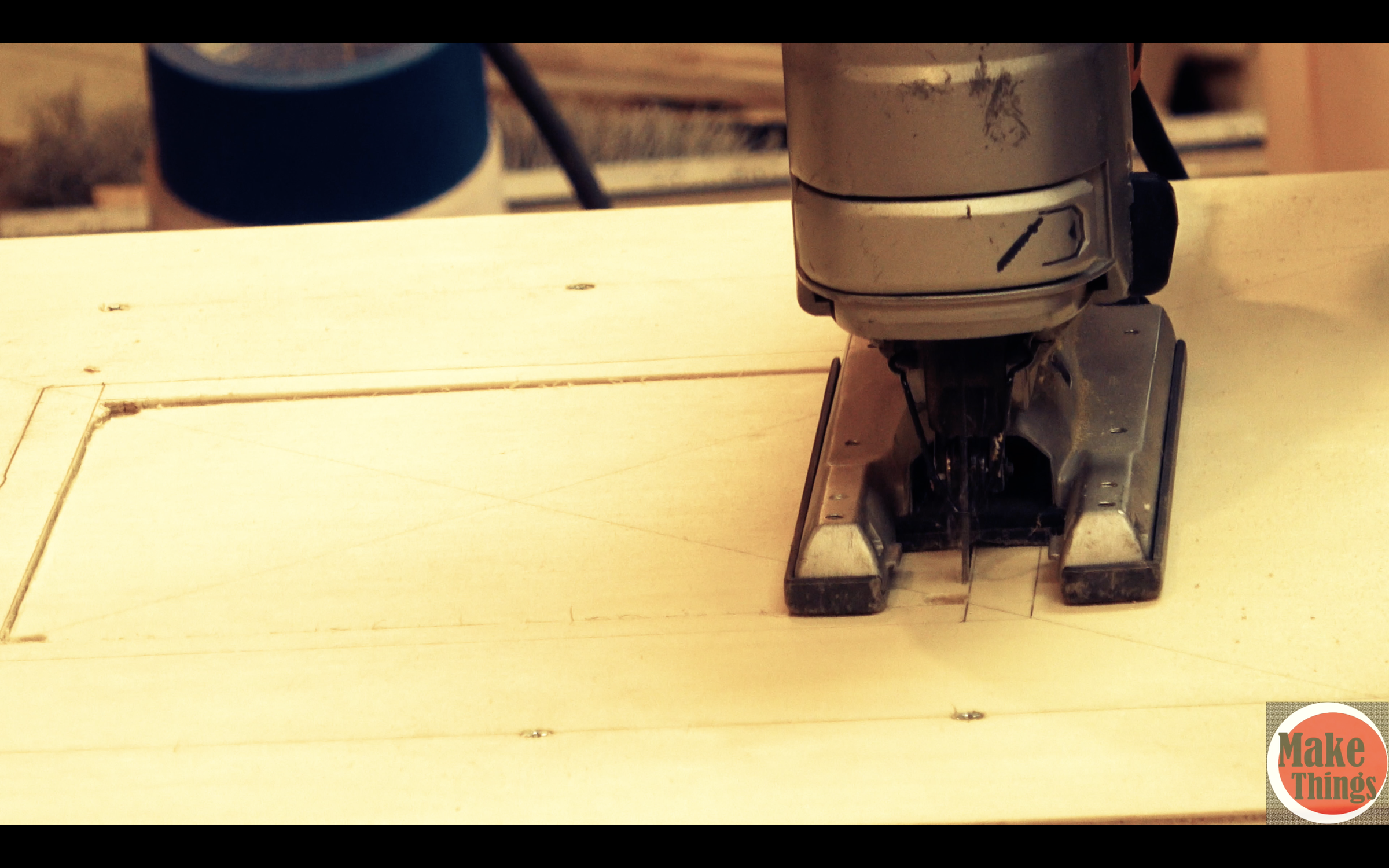 Desktop Router Table Using Only 3 HAND Power Tools : 12 Steps (with ...