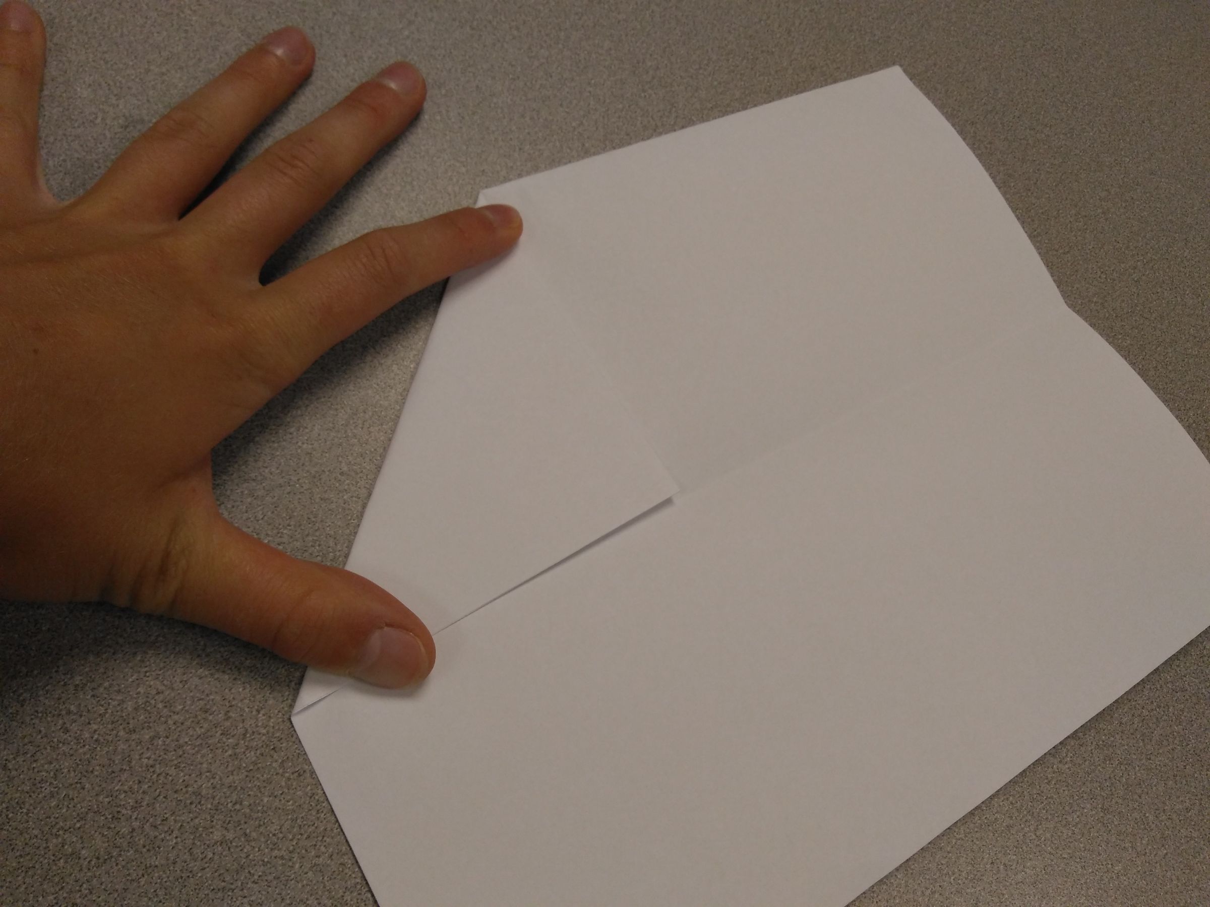 Paper Airplane Barrel Roll : 8 Steps - Instructables