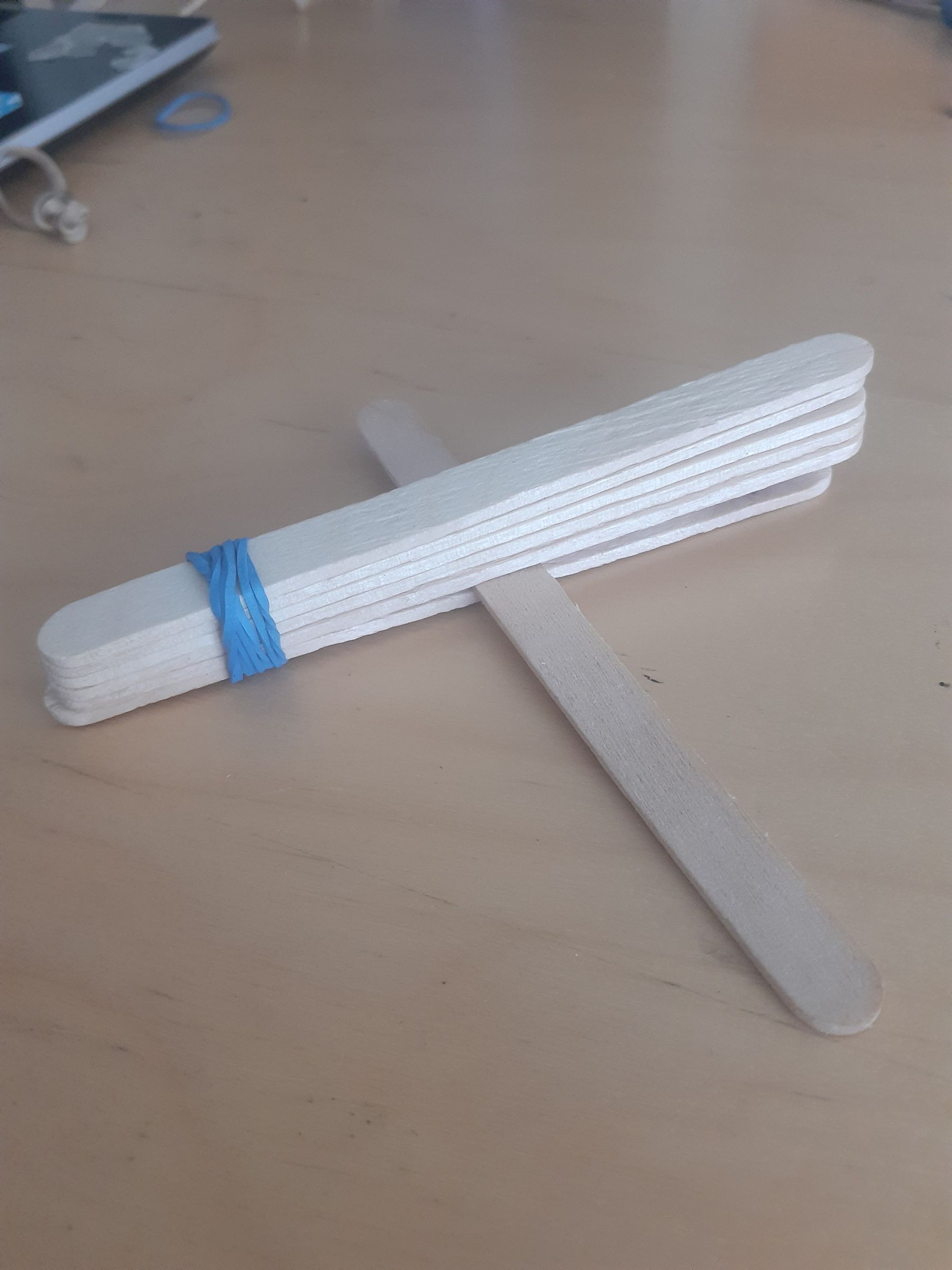 Making a Rubber Band Catapult : 10 Steps - Instructables