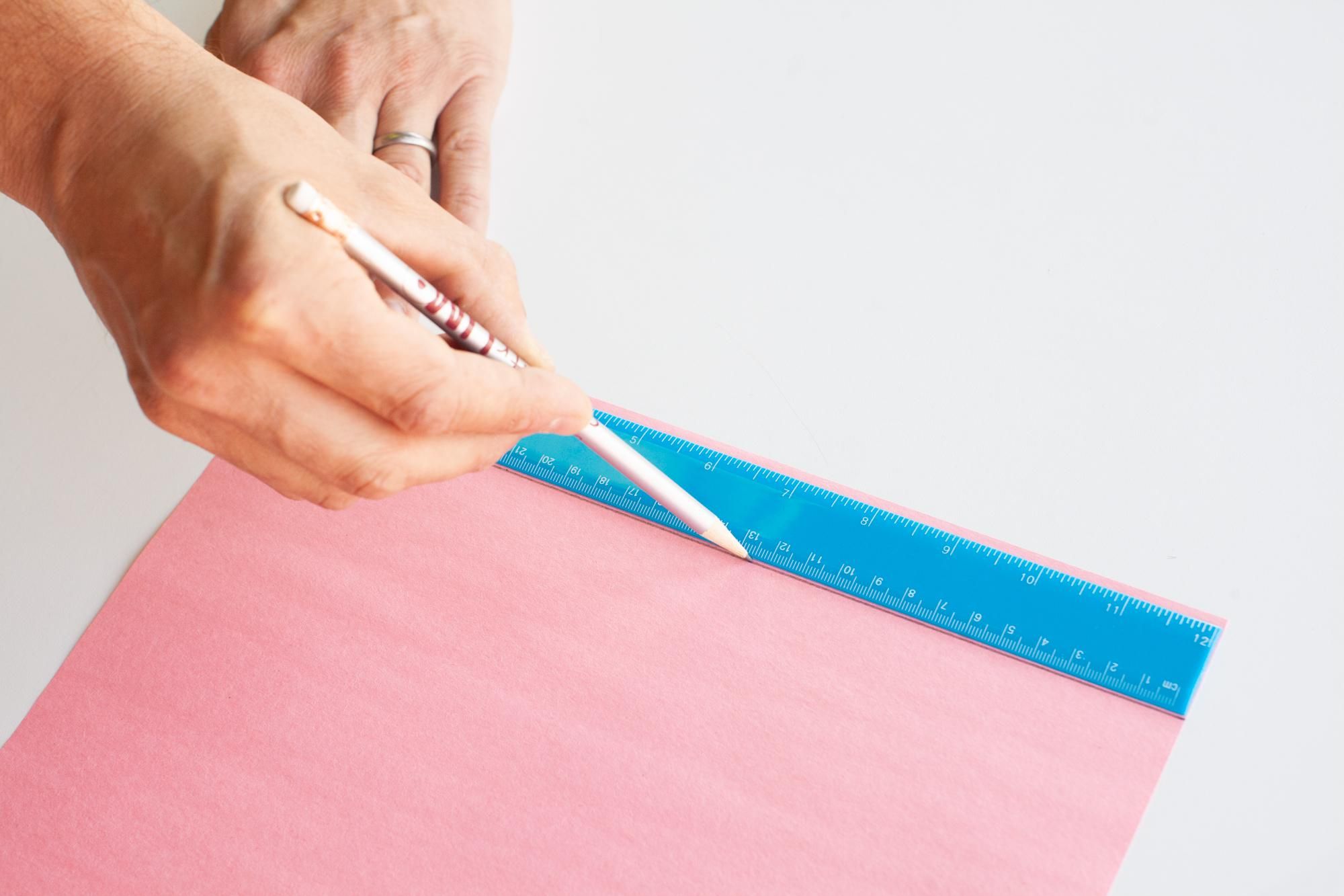 Hoop Glider/Airplane STEAM Activity : 4 Steps (with Pictures ...