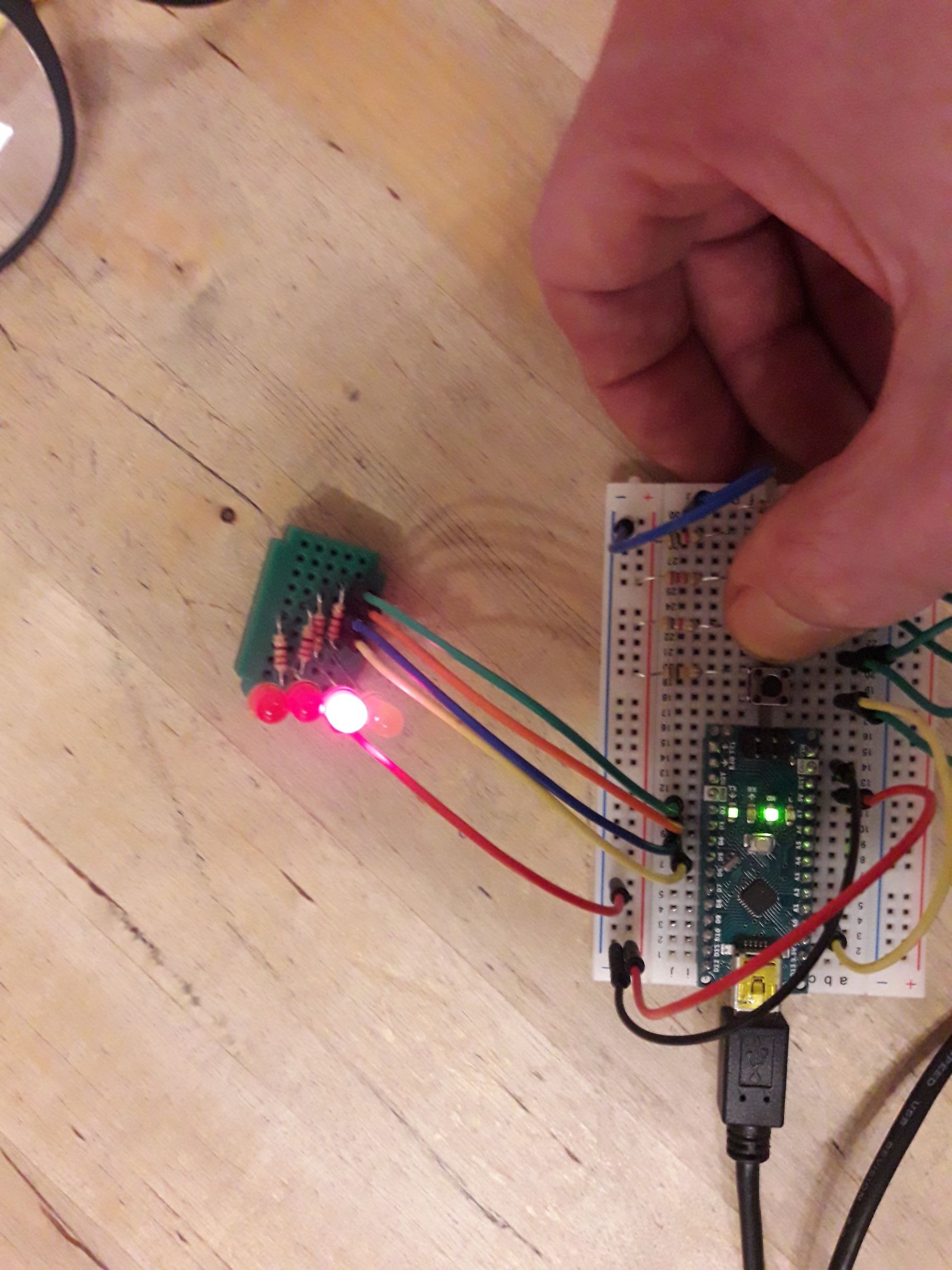 How To: Multiple Buttons on 1 Analog Pin - Arduino Tutorial : 5 Steps ...