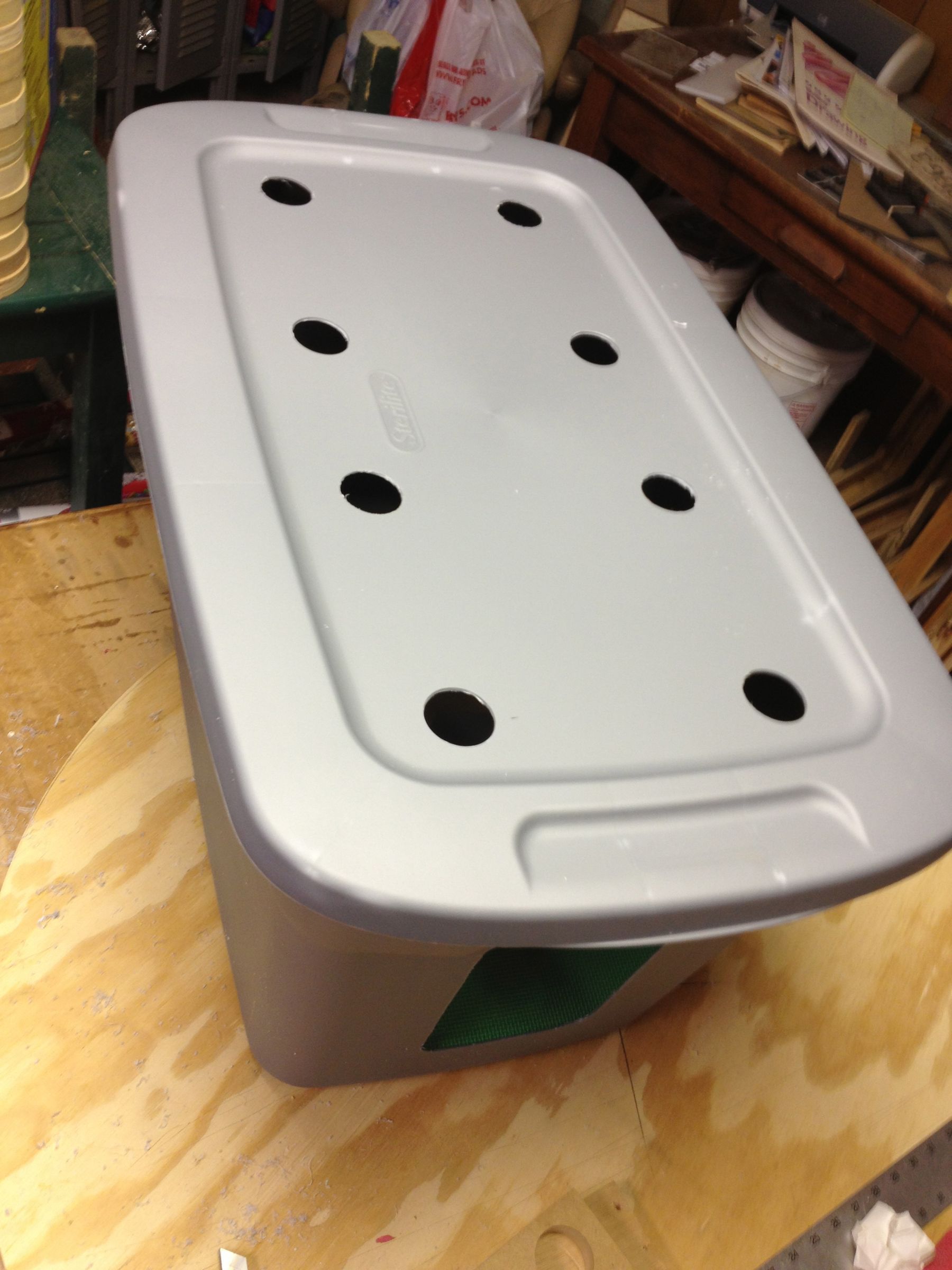 "Dog Proof" Cat Litter Box : 4 Steps (with Pictures) - Instructables