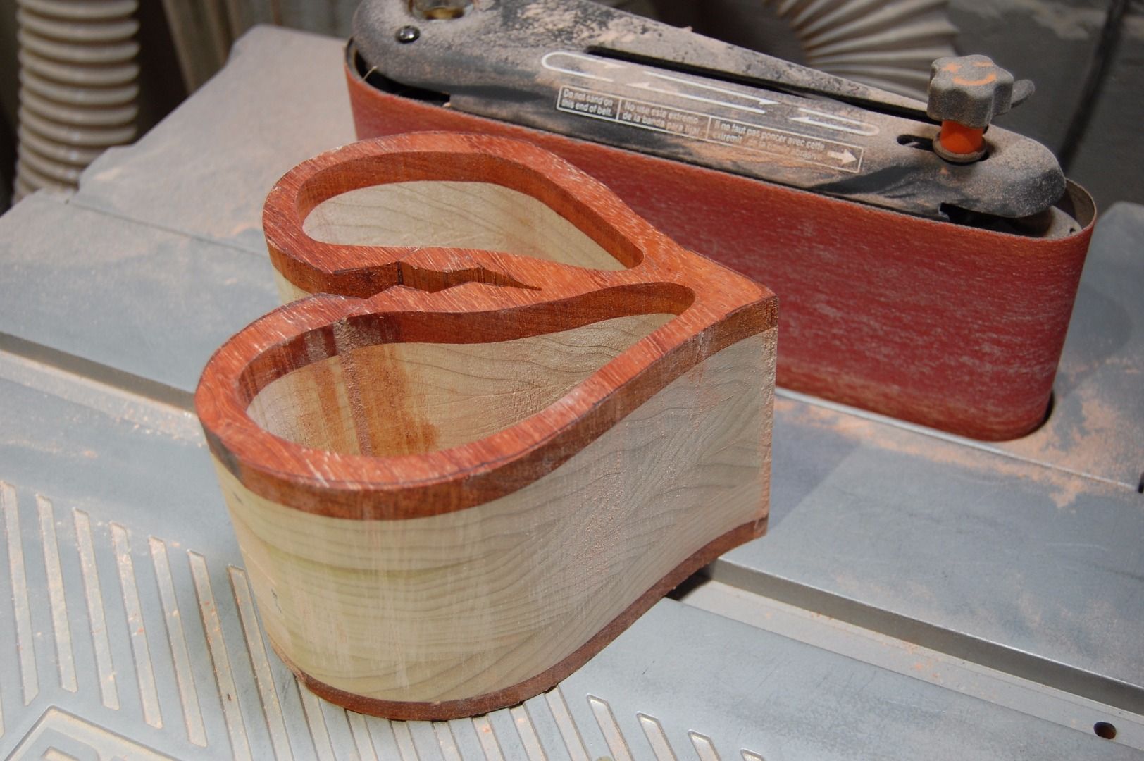 The Broken Heart Bandsaw Box : 12 Steps (with Pictures) - Instructables