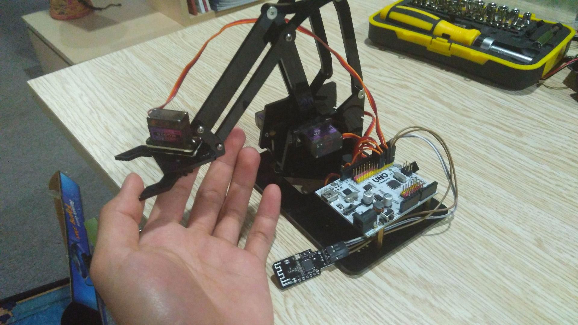 Mechanical Arm : 4 Steps (with Pictures) - Instructables