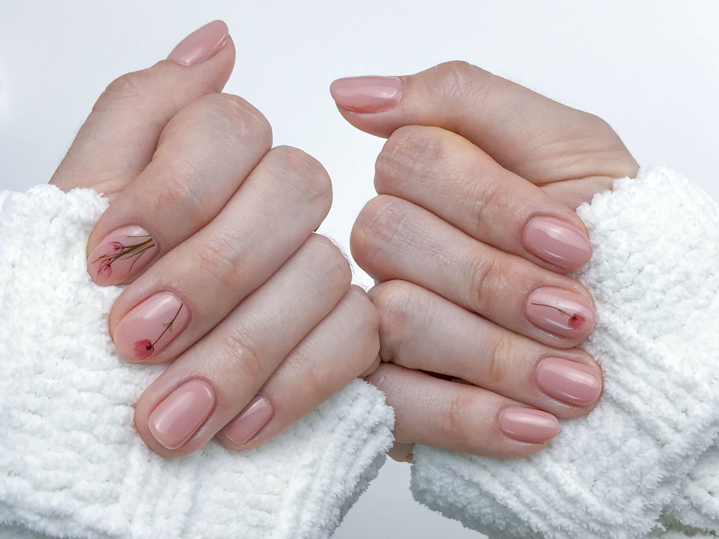 Gel Polish Like a Pro at Home : 12 Steps (with Pictures) - Instructables