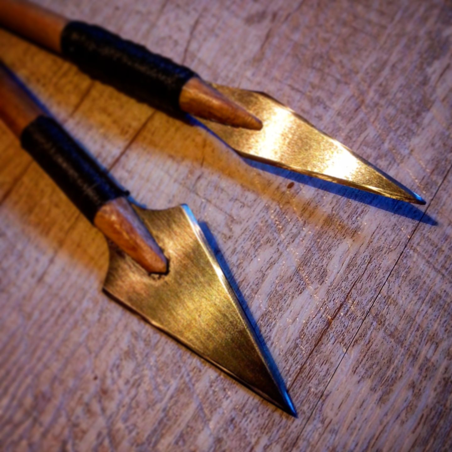 How to Make a Batch of DIY Arrowheads : 20 Steps (with Pictures ...