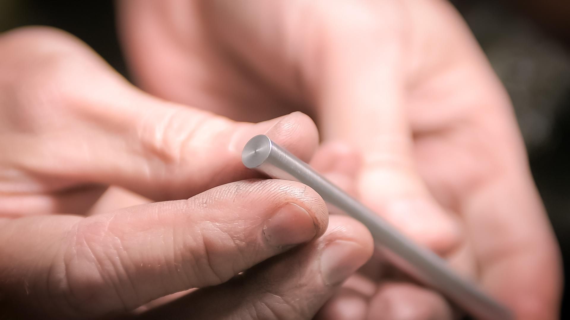 HOW TO MAKE a LATHE TOOL FROM SCRAP METAL : 21 Steps (with Pictures ...