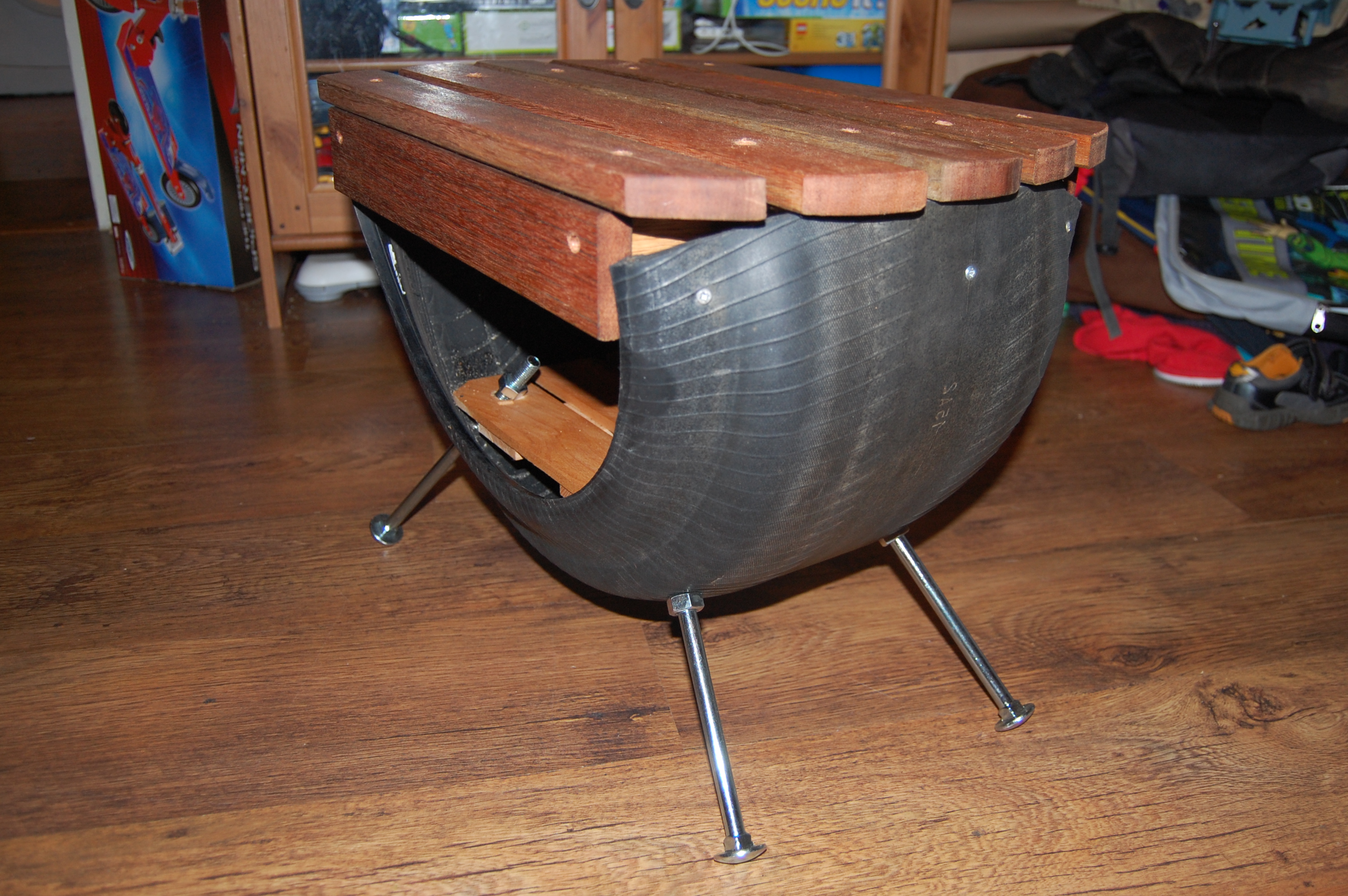 Outside Table From a Car Tyre (tire) : 5 Steps (with Pictures ...