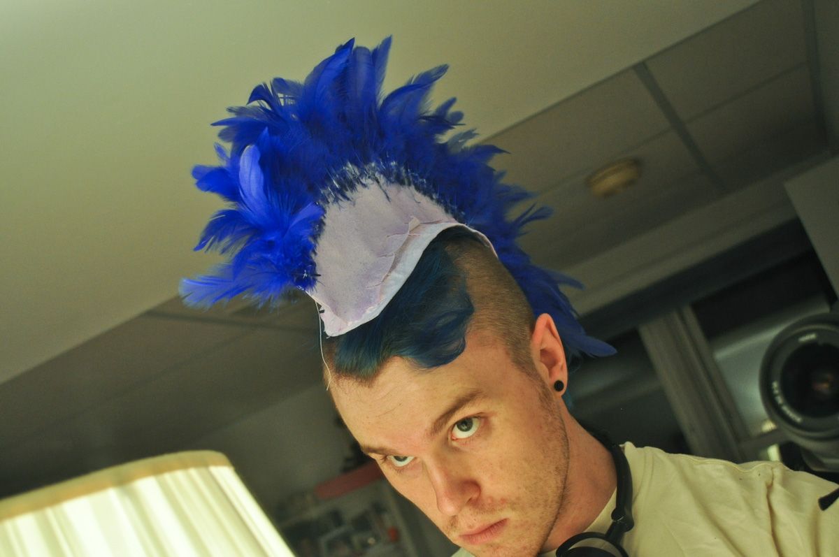 Sew Your Own Feather Mohawk : 6 Steps (with Pictures) - Instructables