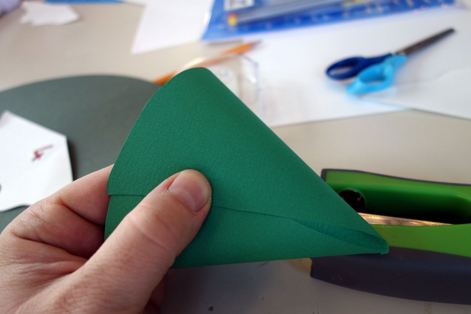 Family Papercraft: Winter Forest Advent Calender : 6 Steps (with ...