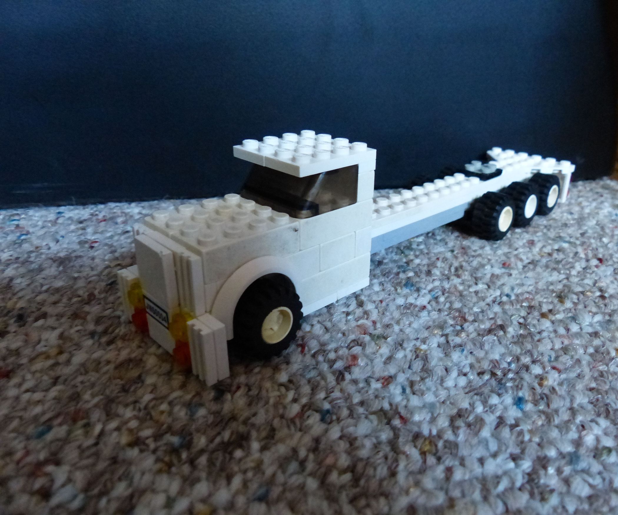 Lego Semi : 4 Steps - Instructables