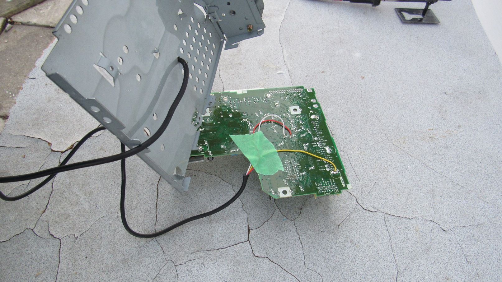 Auxiliary CD Stereo Input Hack : 6 Steps (with Pictures) - Instructables