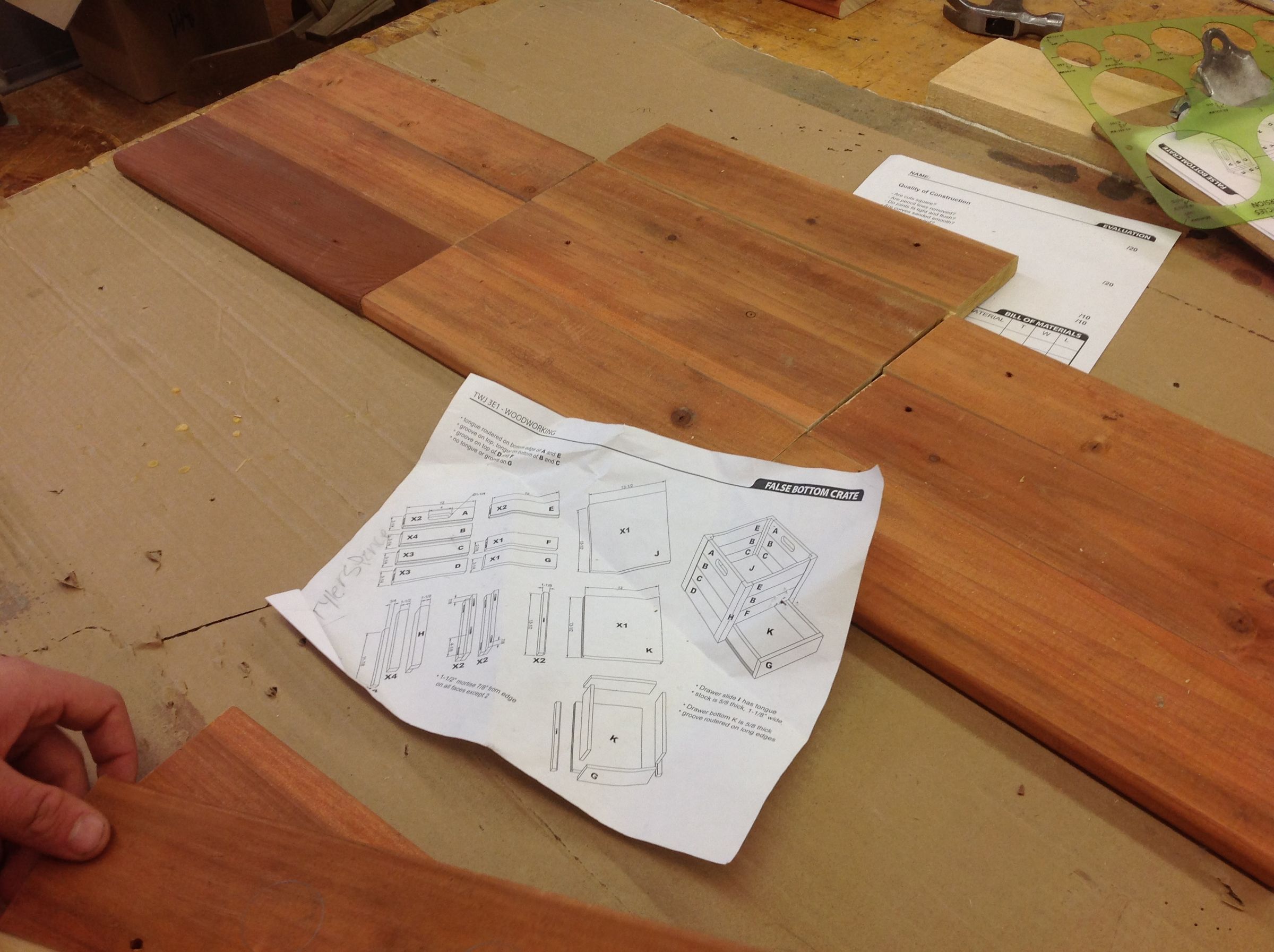 False Bottom Wooden Crate : 6 Steps (with Pictures) - Instructables