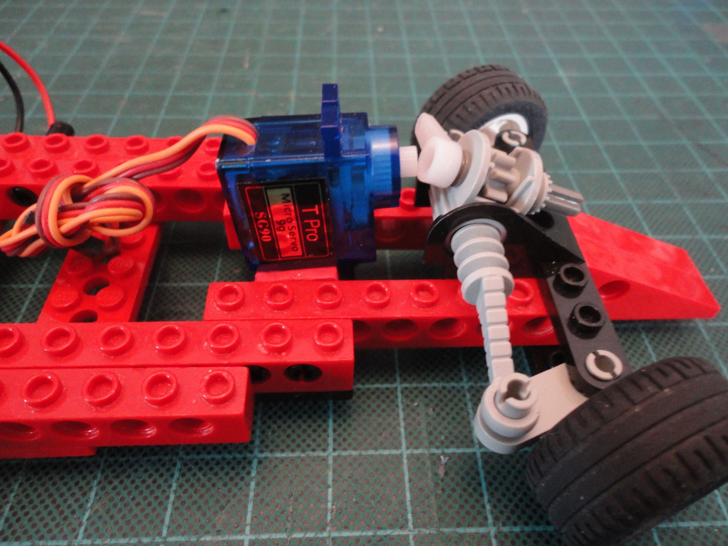 Wireless Lego Race Car : 13 Steps (with Pictures) - Instructables
