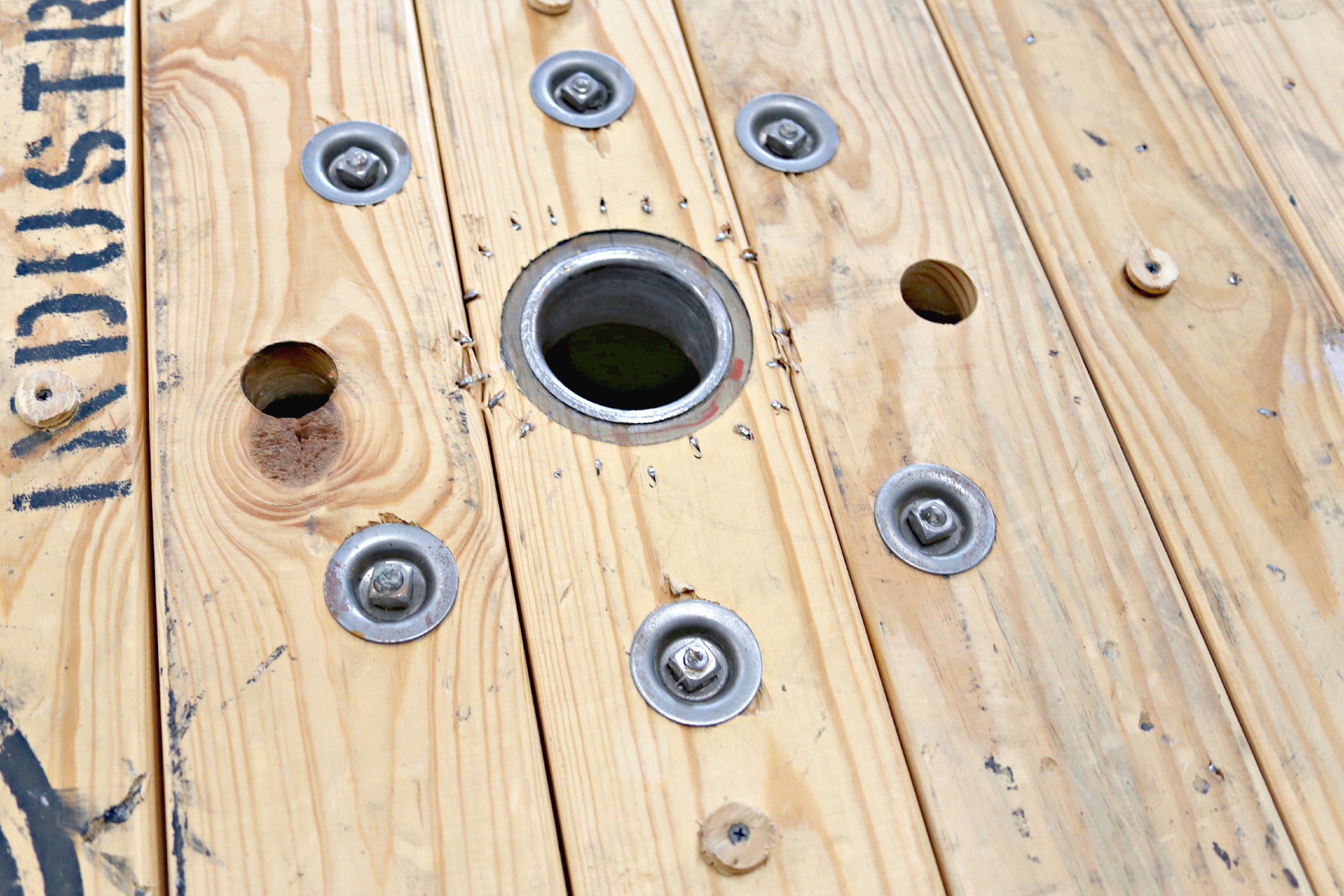 Wire Spool Table : 3 Steps (with Pictures) - Instructables