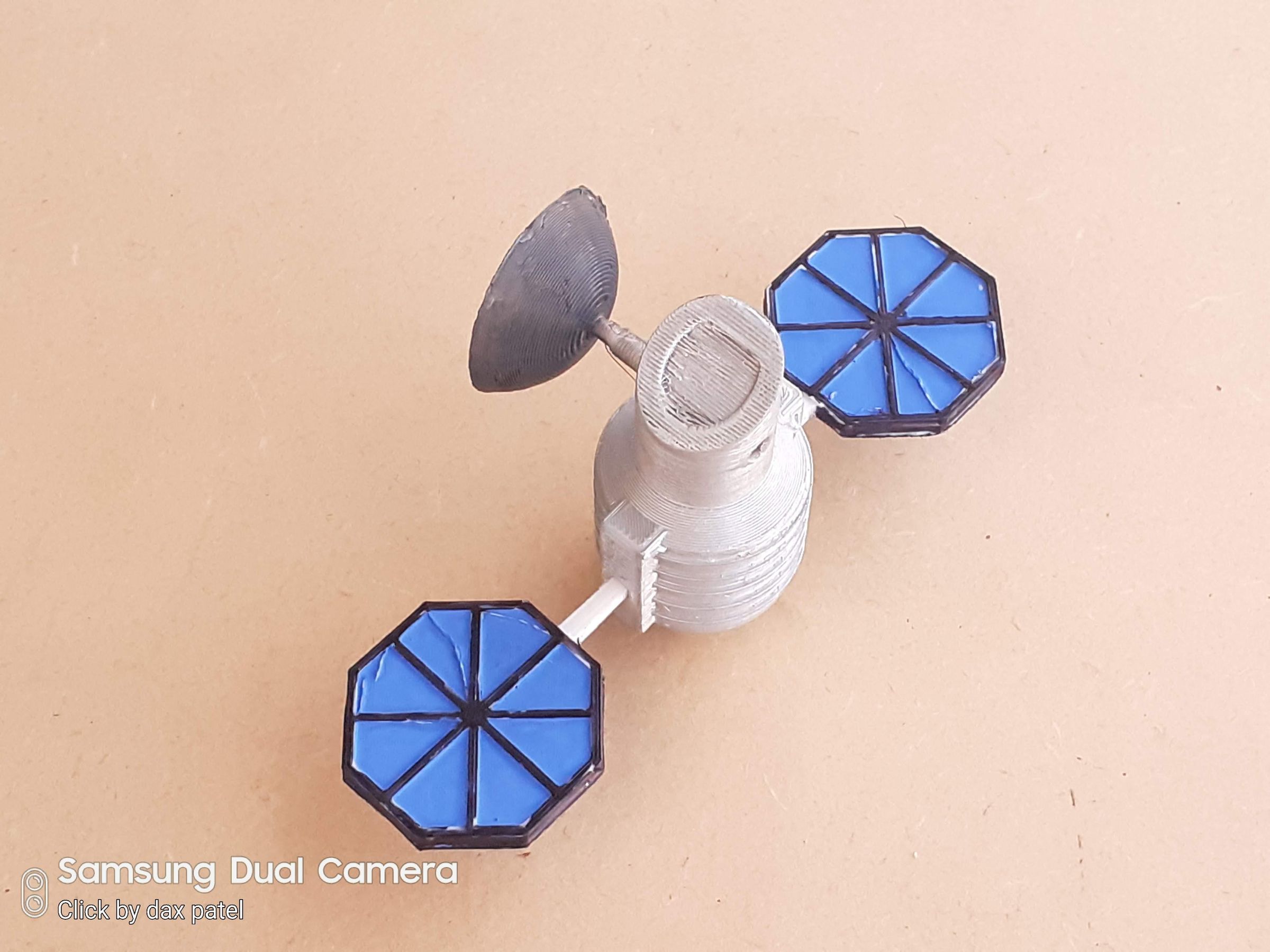 GALACTIC EXPLORER - Design & Make Your Own Spaceship Prototype : 24 ...