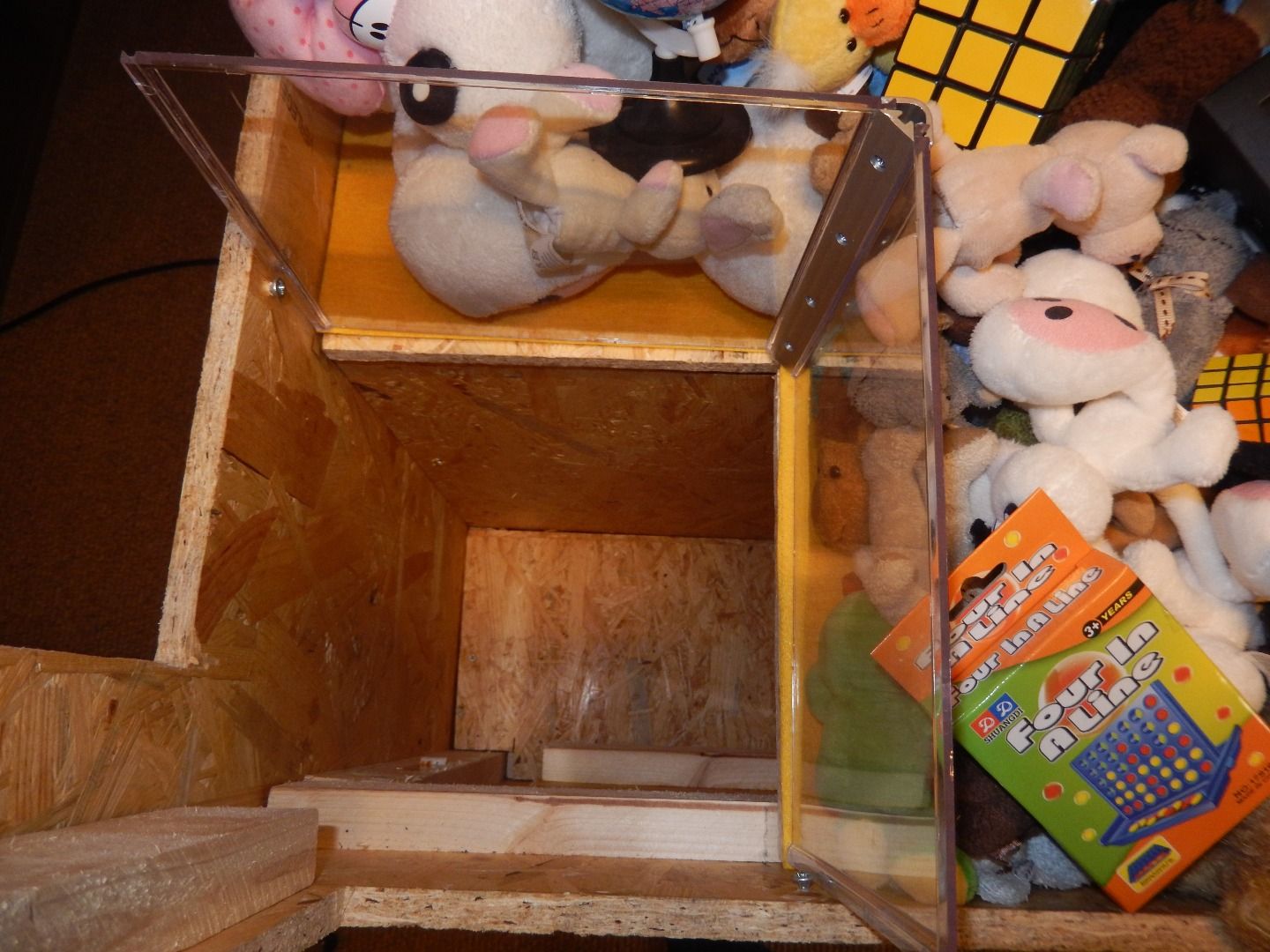 DIY CLAW MACHINE : 7 Steps (with Pictures) - Instructables