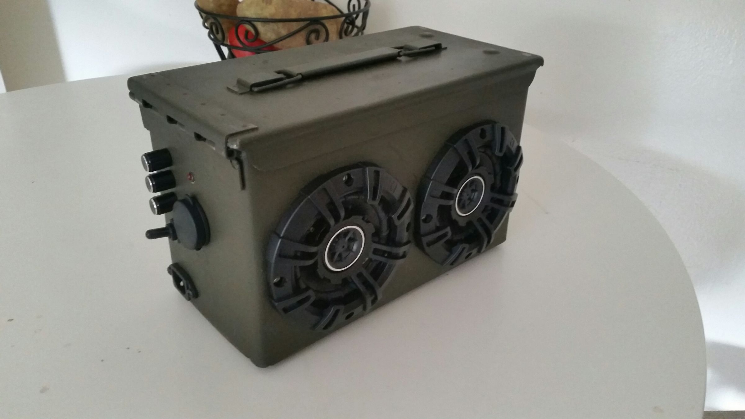Ammo Can BlueTooth Boom Box : 4 Steps (with Pictures) - Instructables