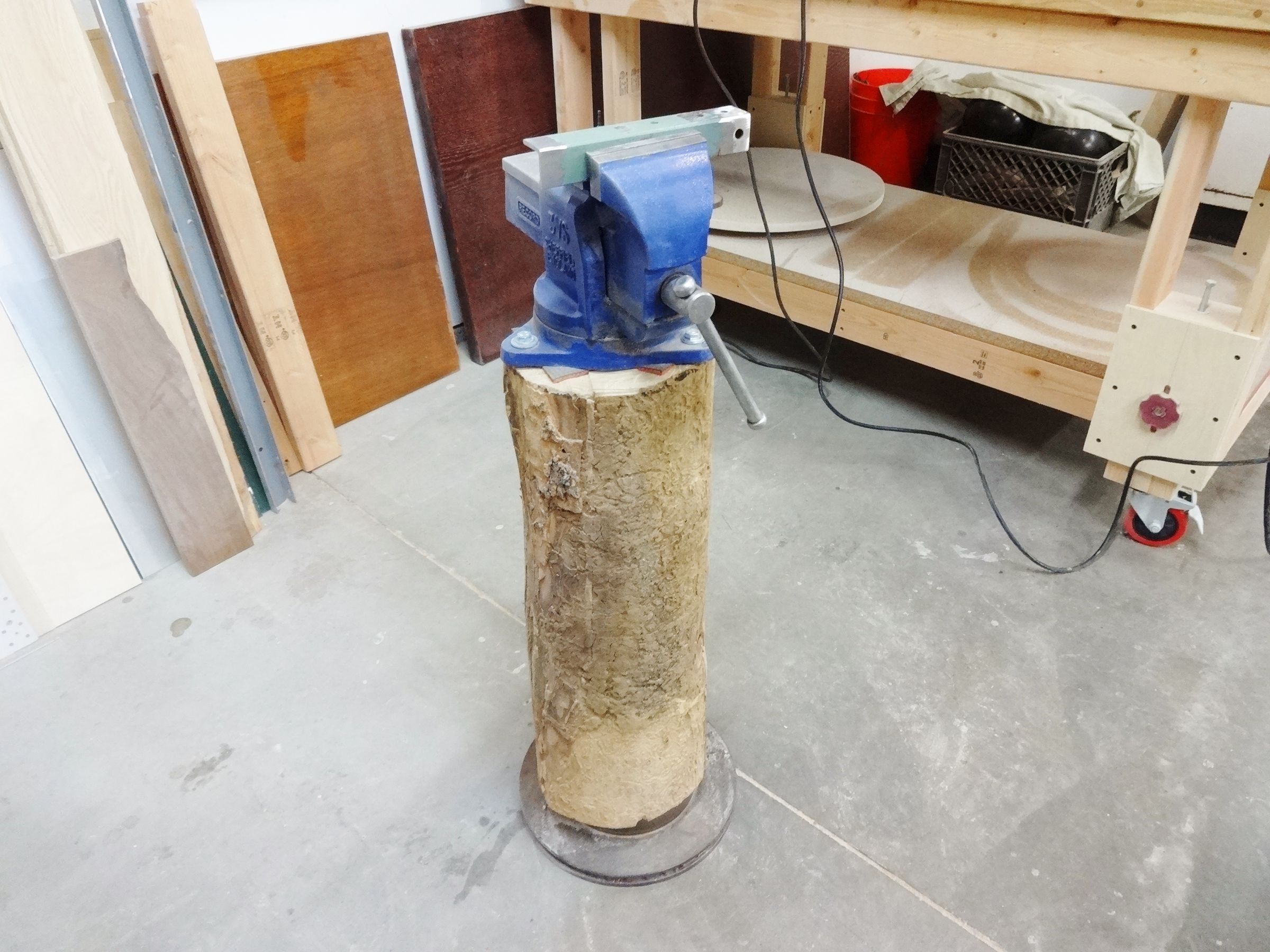 Make a Simple Welded Bar Stool : 11 Steps (with Pictures) - Instructables