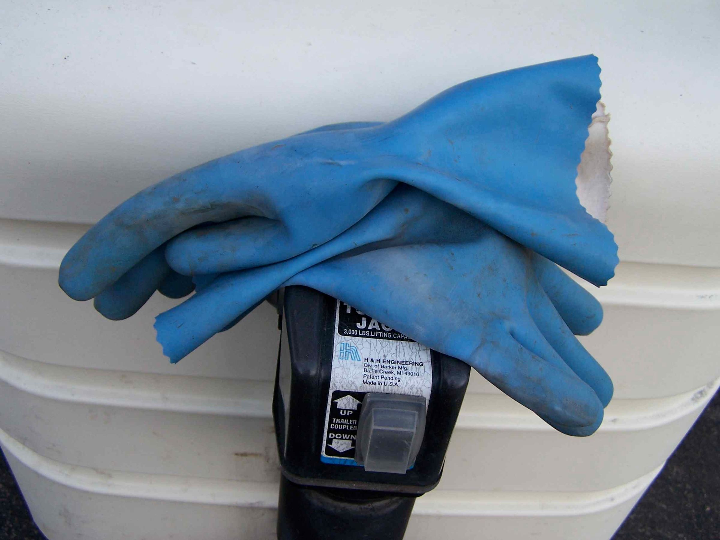 How to Drain an RV's Black and Gray Tanks. : 6 Steps - Instructables