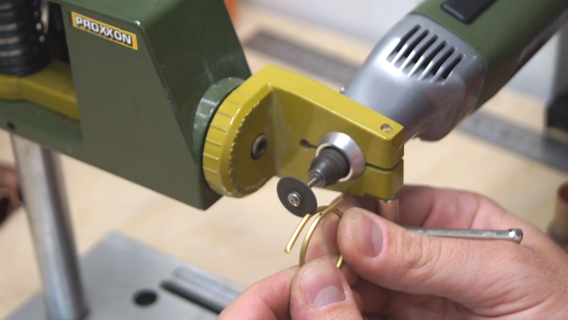 Steampunk Flashlight How to Make : 5 Steps (with Pictures) - Instructables