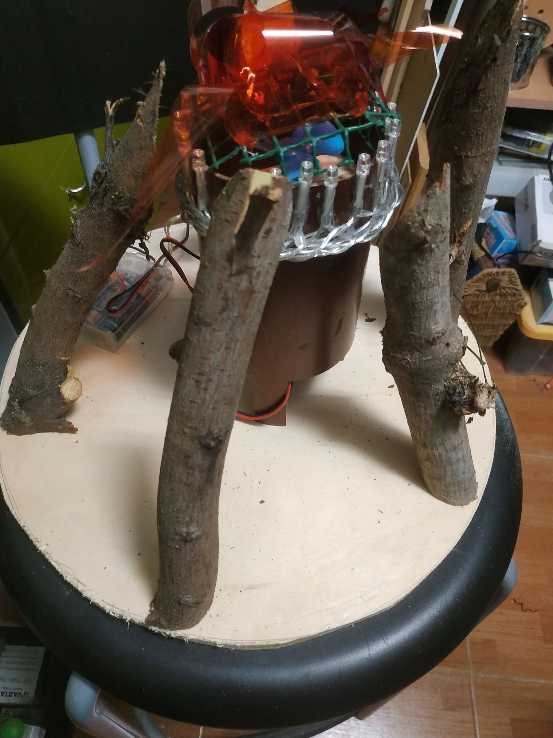 Fake Campfire : 5 Steps - Instructables