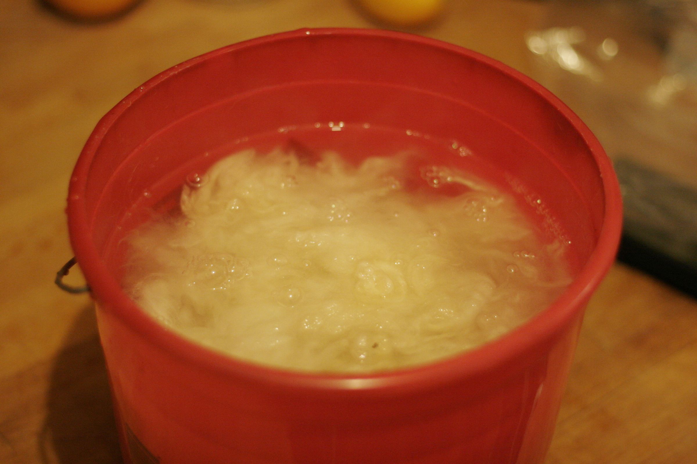 Wash Wool or Other Fibers for Spinning. : 5 Steps (with Pictures ...