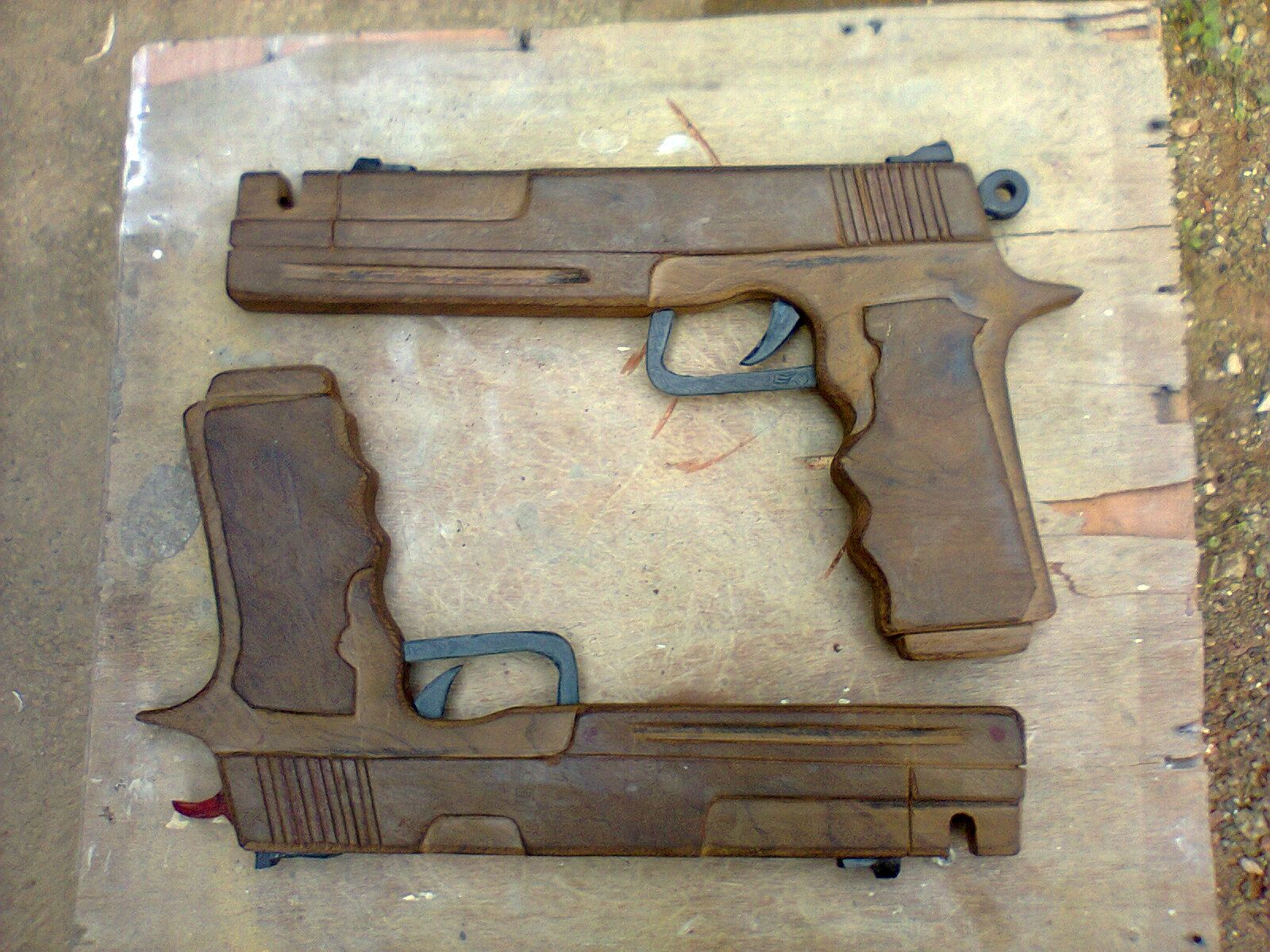 How to Make Prop Weapons! : 8 Steps - Instructables