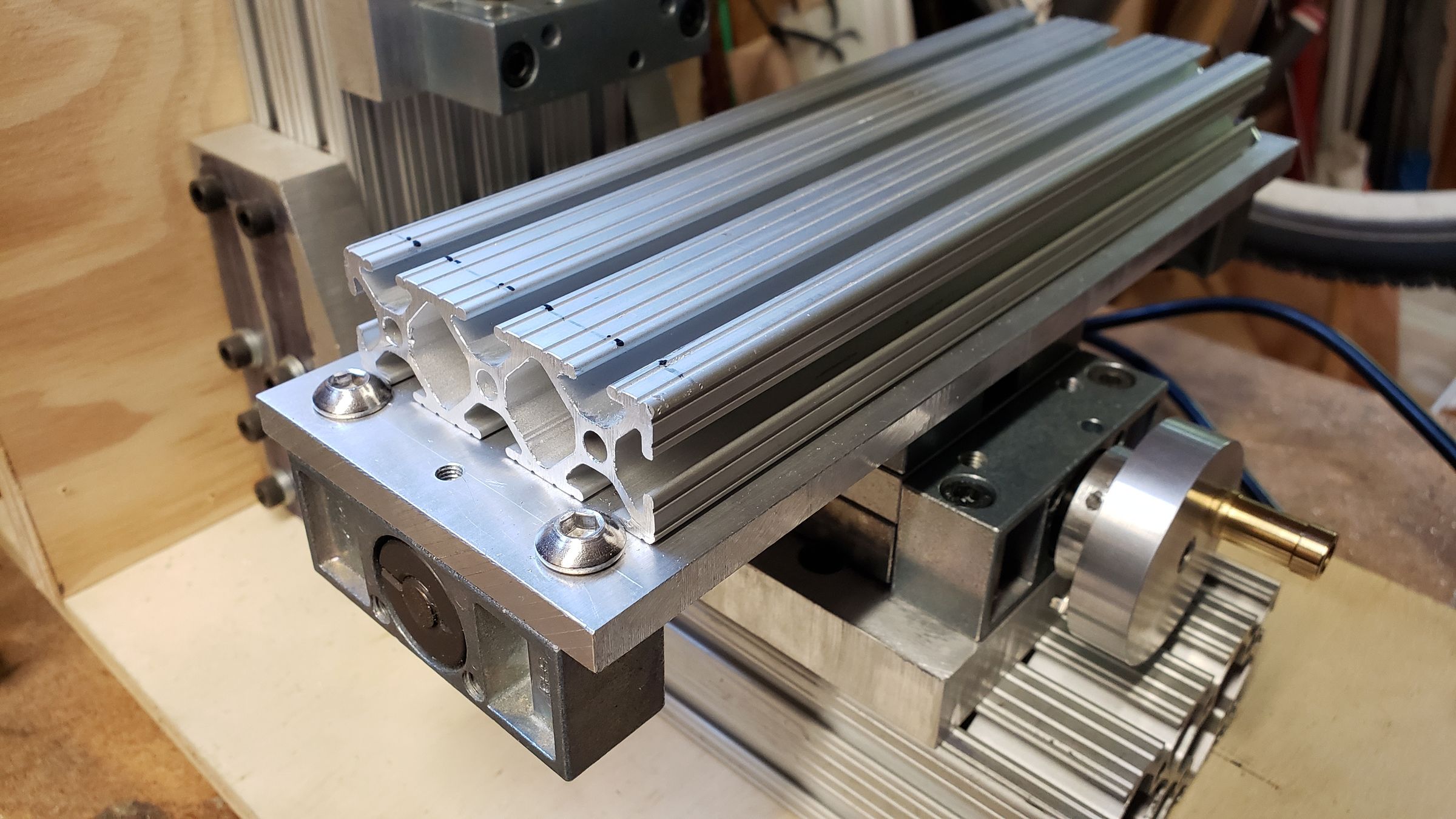 Benchtop Micro Milling Machine : 7 Steps (with Pictures) - Instructables