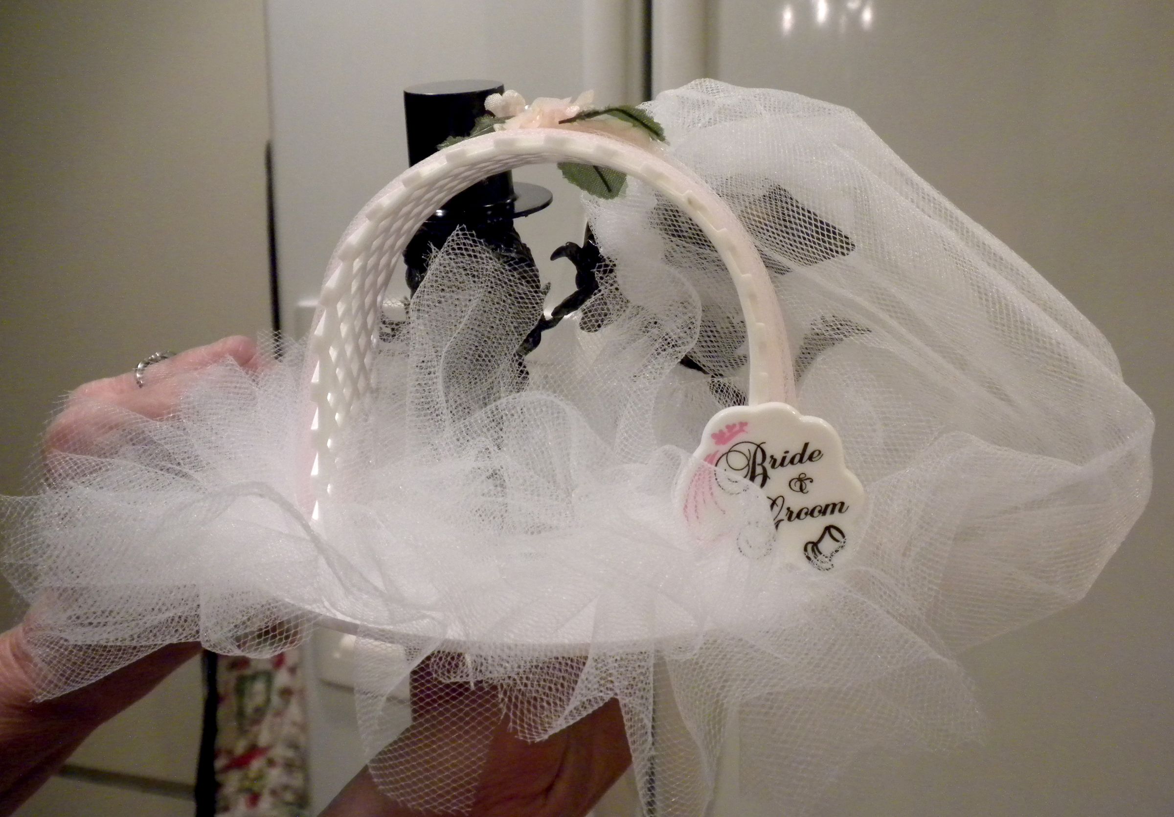 Alien & PredAlien Cake Topper : 5 Steps (with Pictures) - Instructables