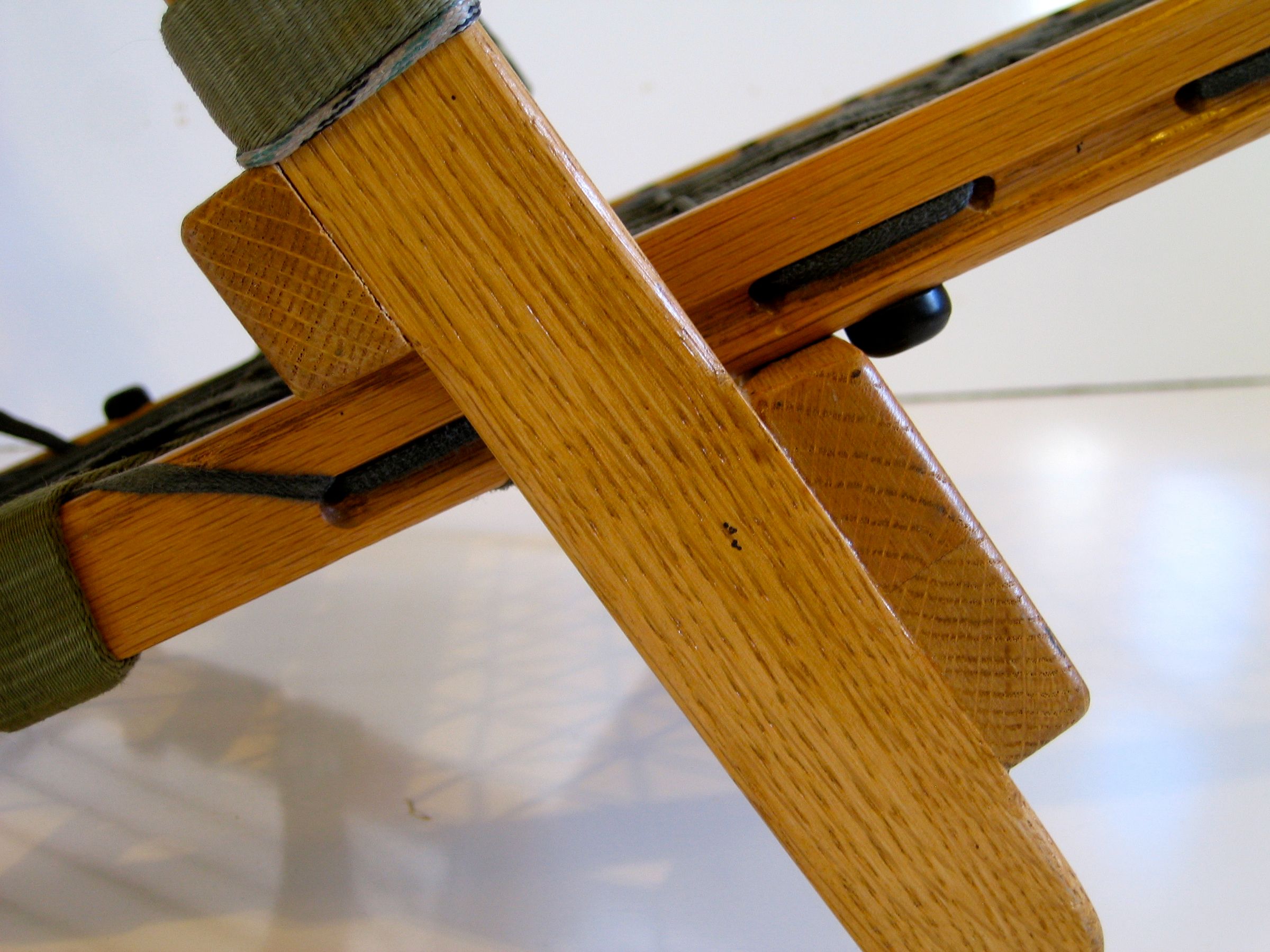 Paracord Chair: Simple, Comfortable, Adjustable & Collapsable : 4 Steps ...