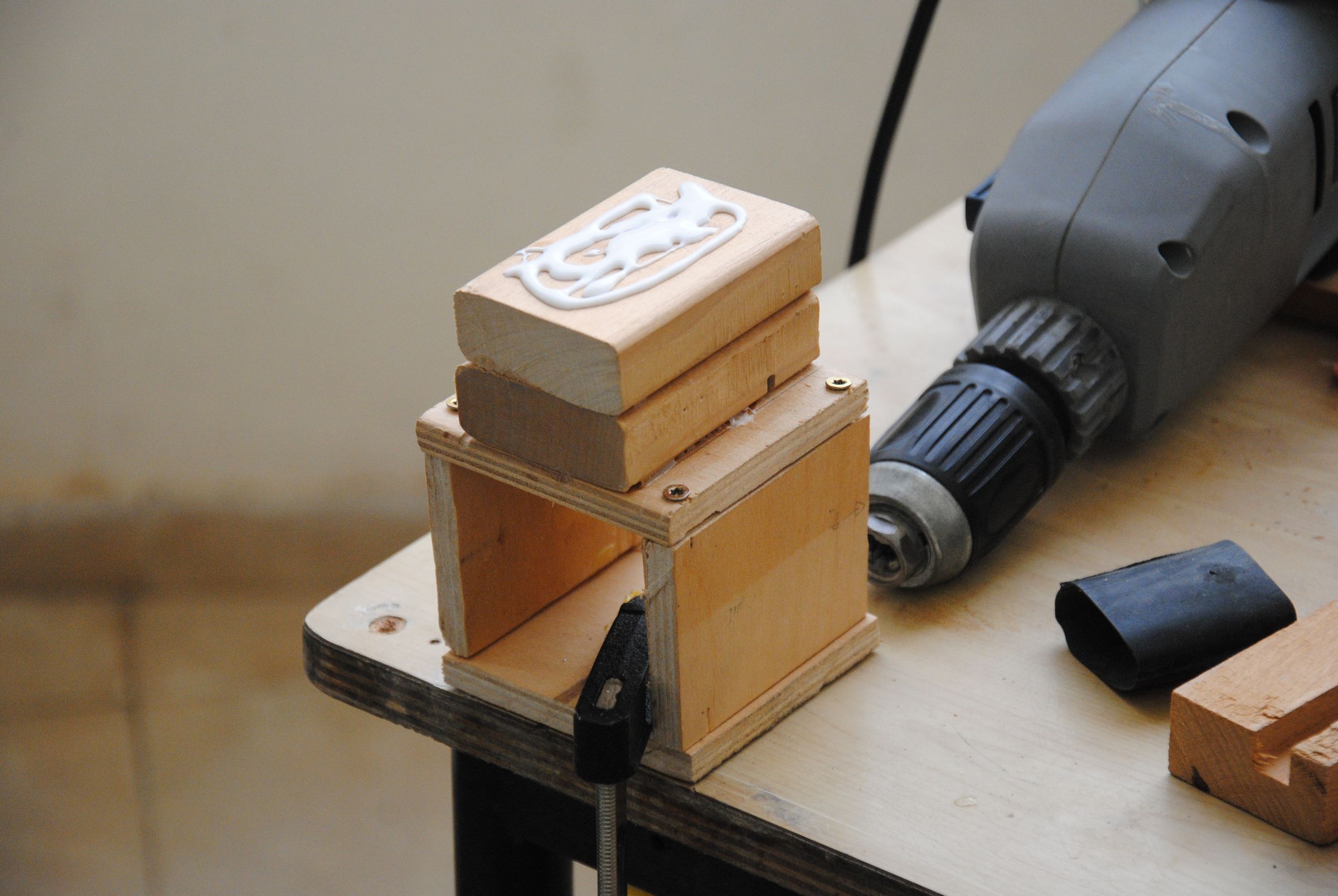 Build Your Own Drill Press for FREE! : 12 Steps (with Pictures ...