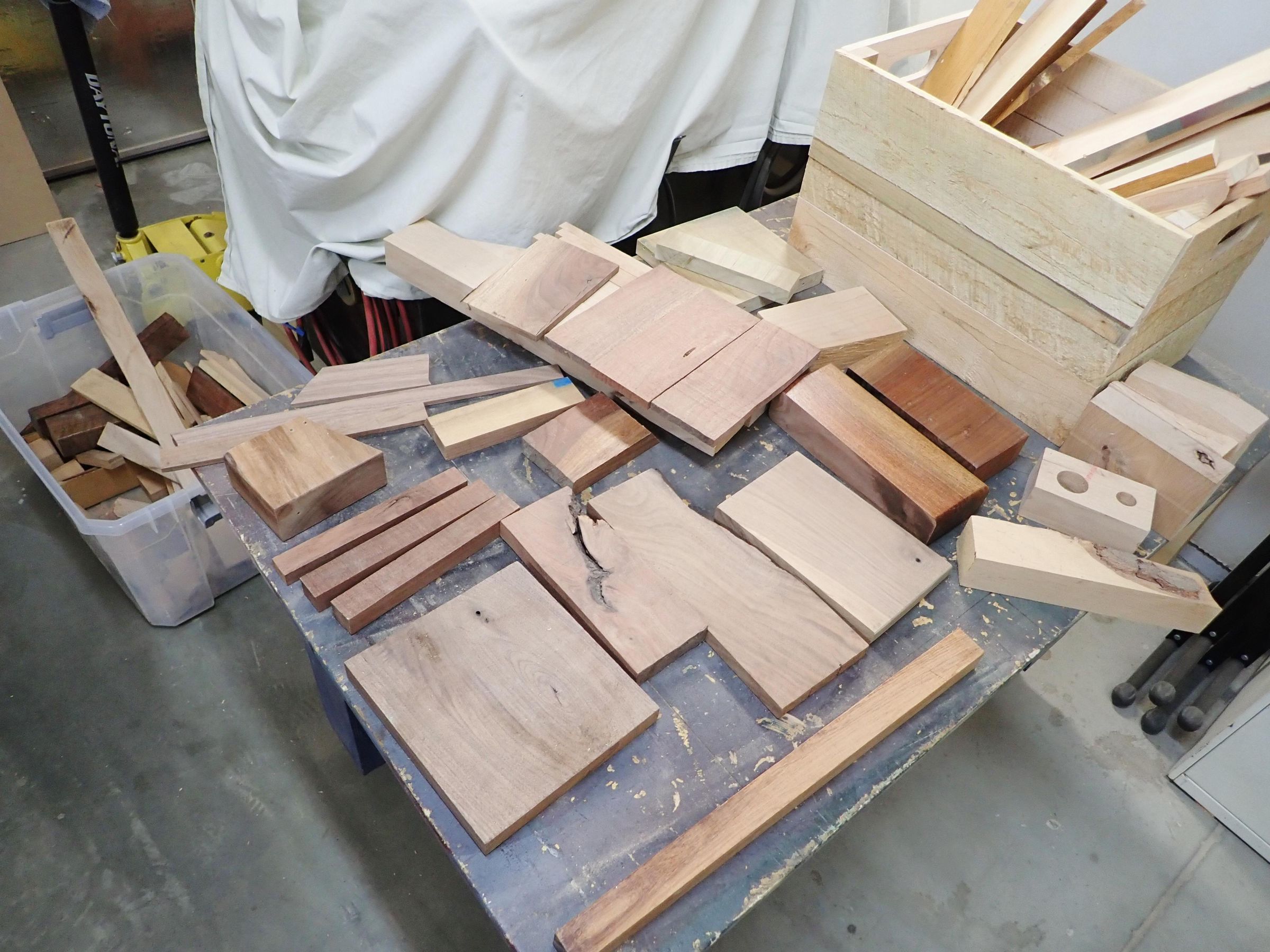 Make a Custom Tilt-Top Tool Caddy : 12 Steps (with Pictures ...