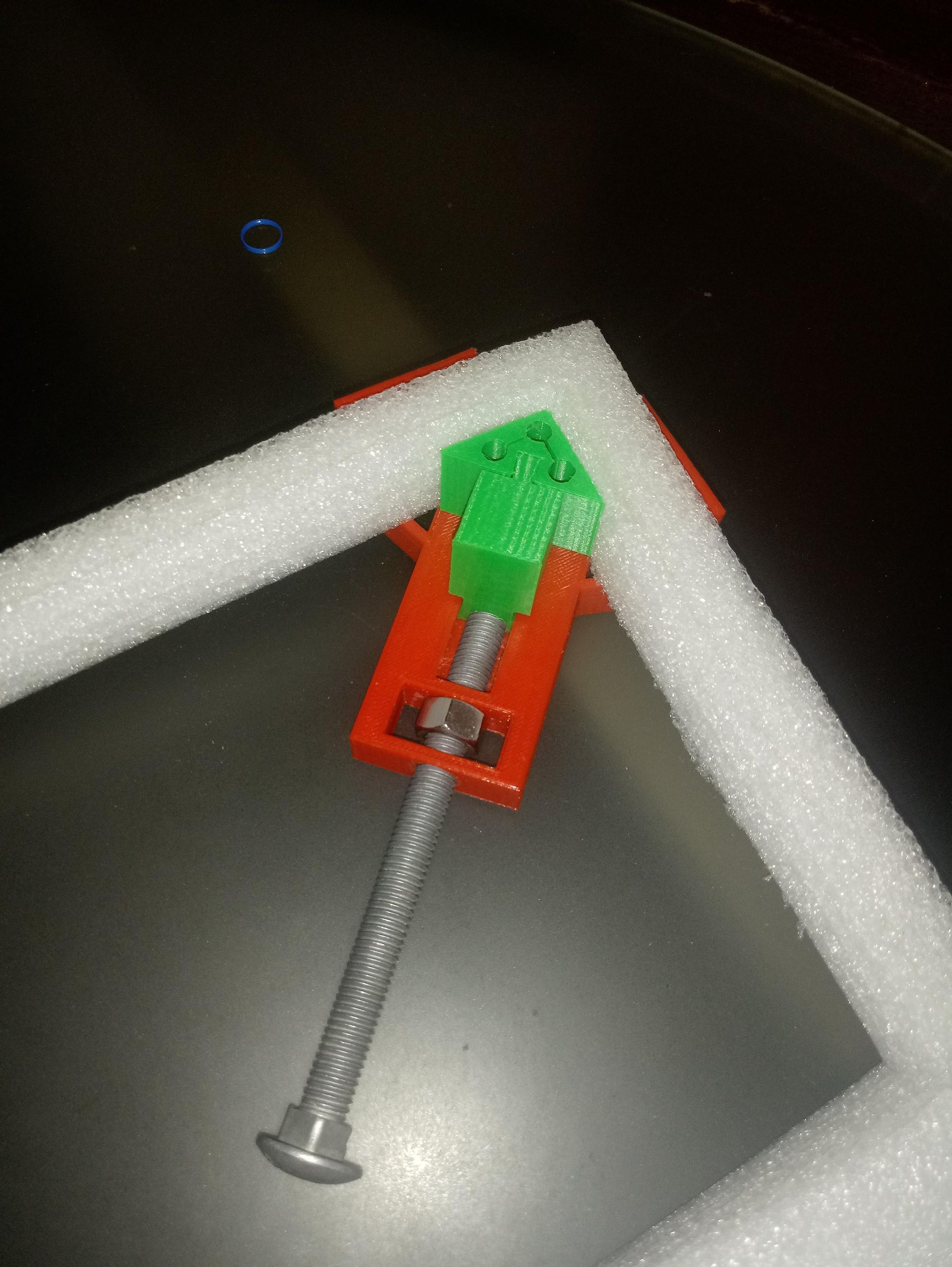 DIY Corner Clamp : 5 Steps (with Pictures) - Instructables