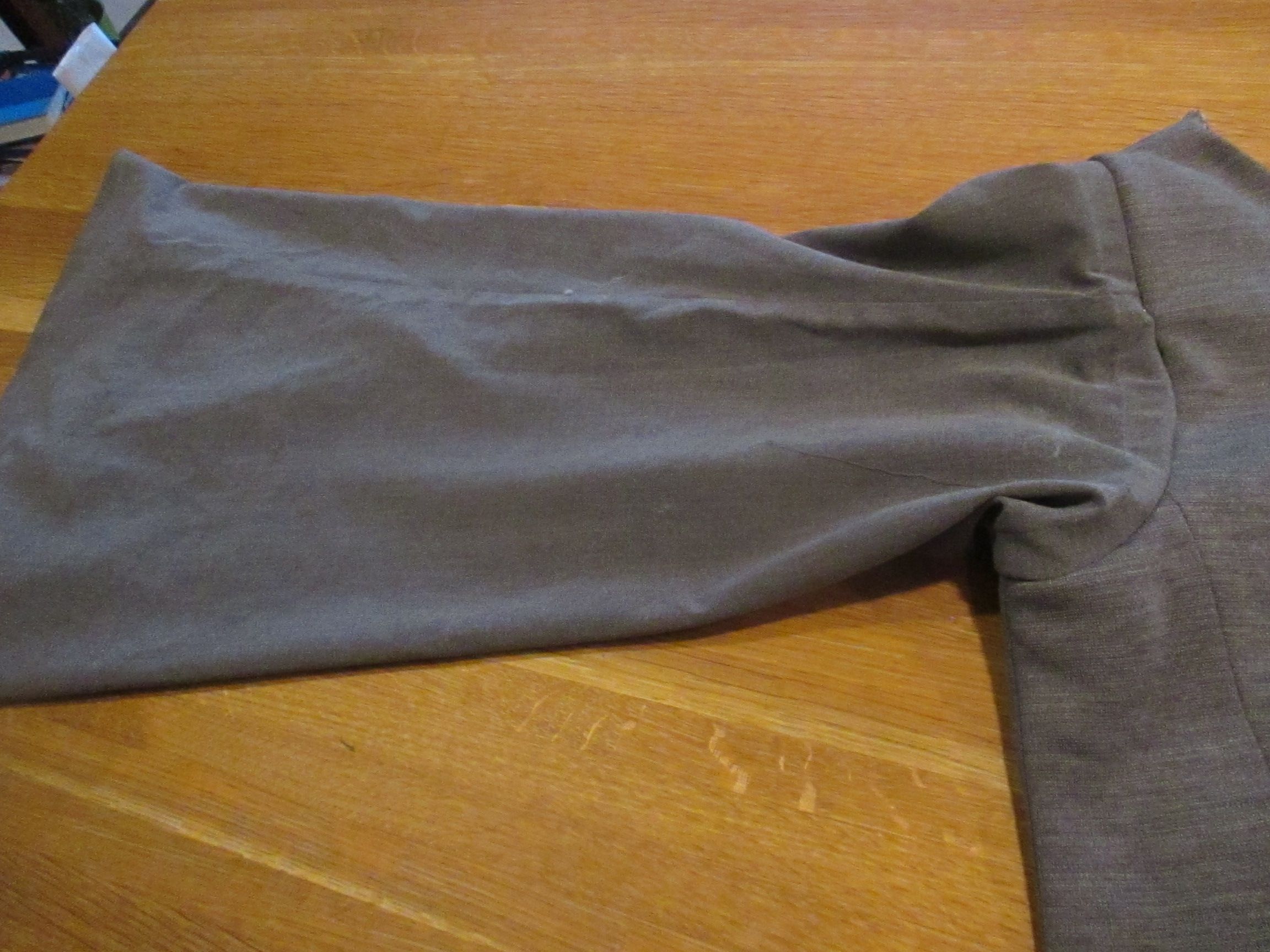 Cheap and Easy Gandalf Costume! : 8 Steps (with Pictures) - Instructables