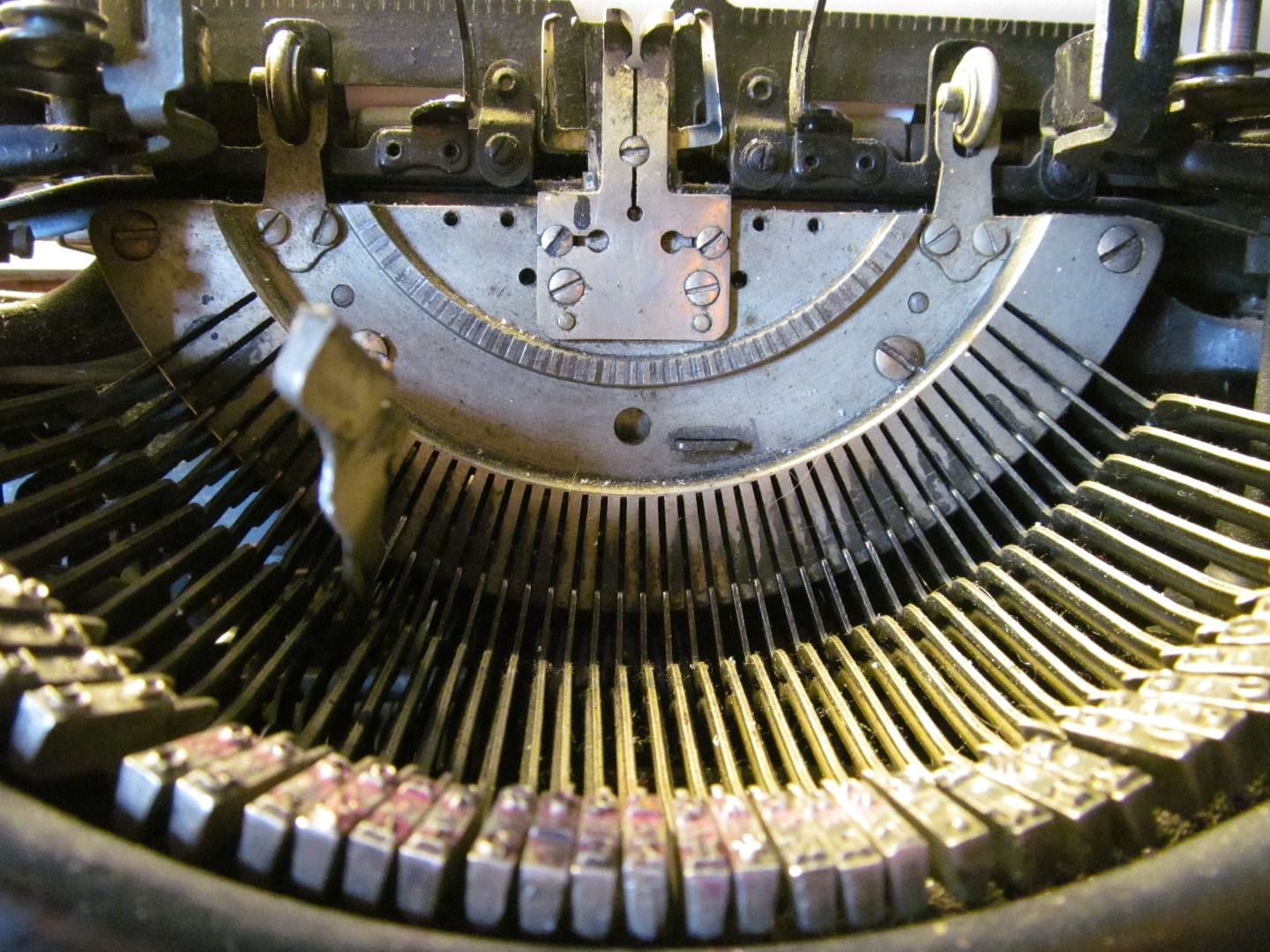 APC Project: Typewriter Inner Workings : 8 Steps - Instructables