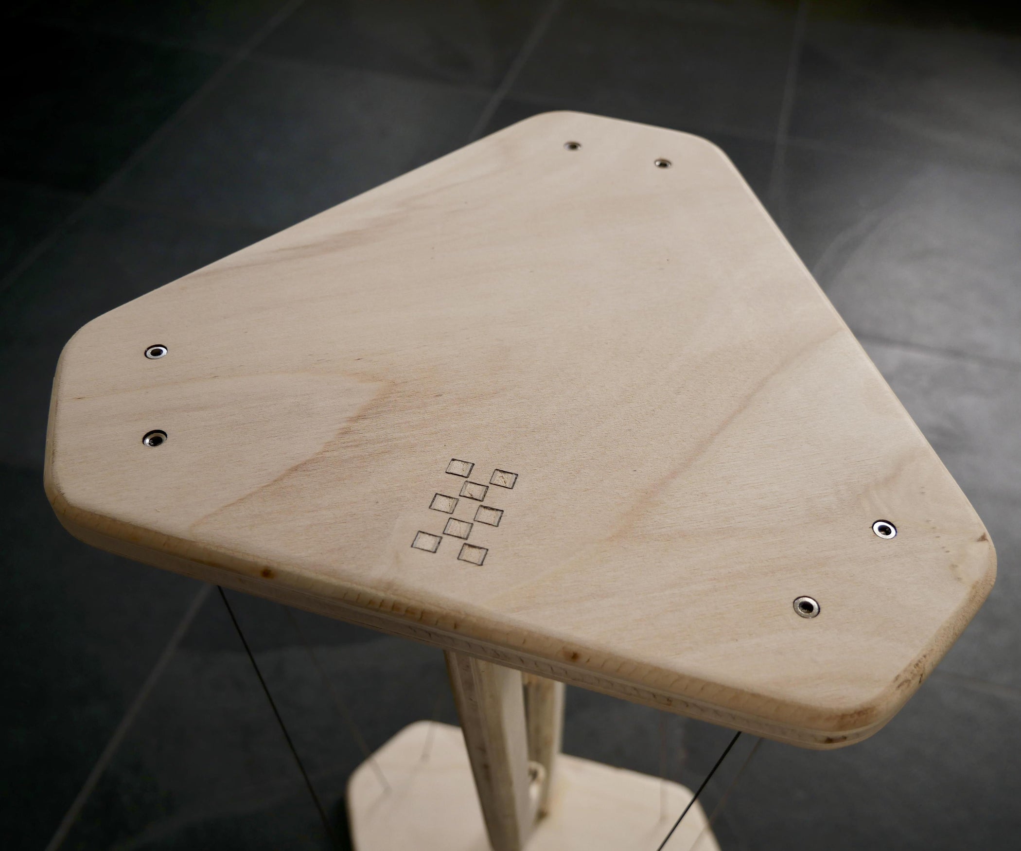 Tensegrity Table : 8 Steps (with Pictures) - Instructables